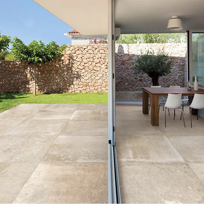 Dalle Sur Plots Blois Beige 90x90x2 Cm Rectifié Antidérapante | Leroy ...