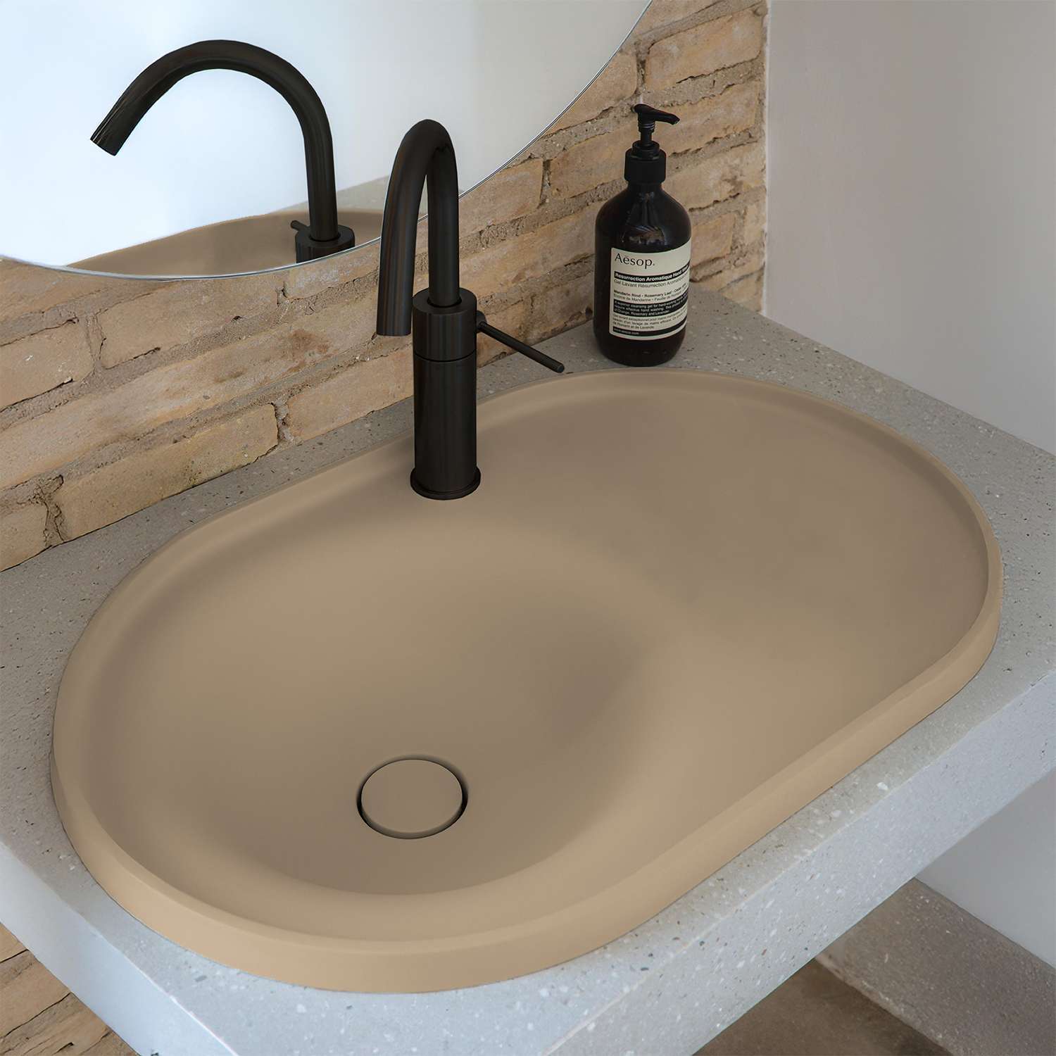 Lavabo semi-encastré POALGI résine Wraitom 64x14,5x42 cm beige albero ...
