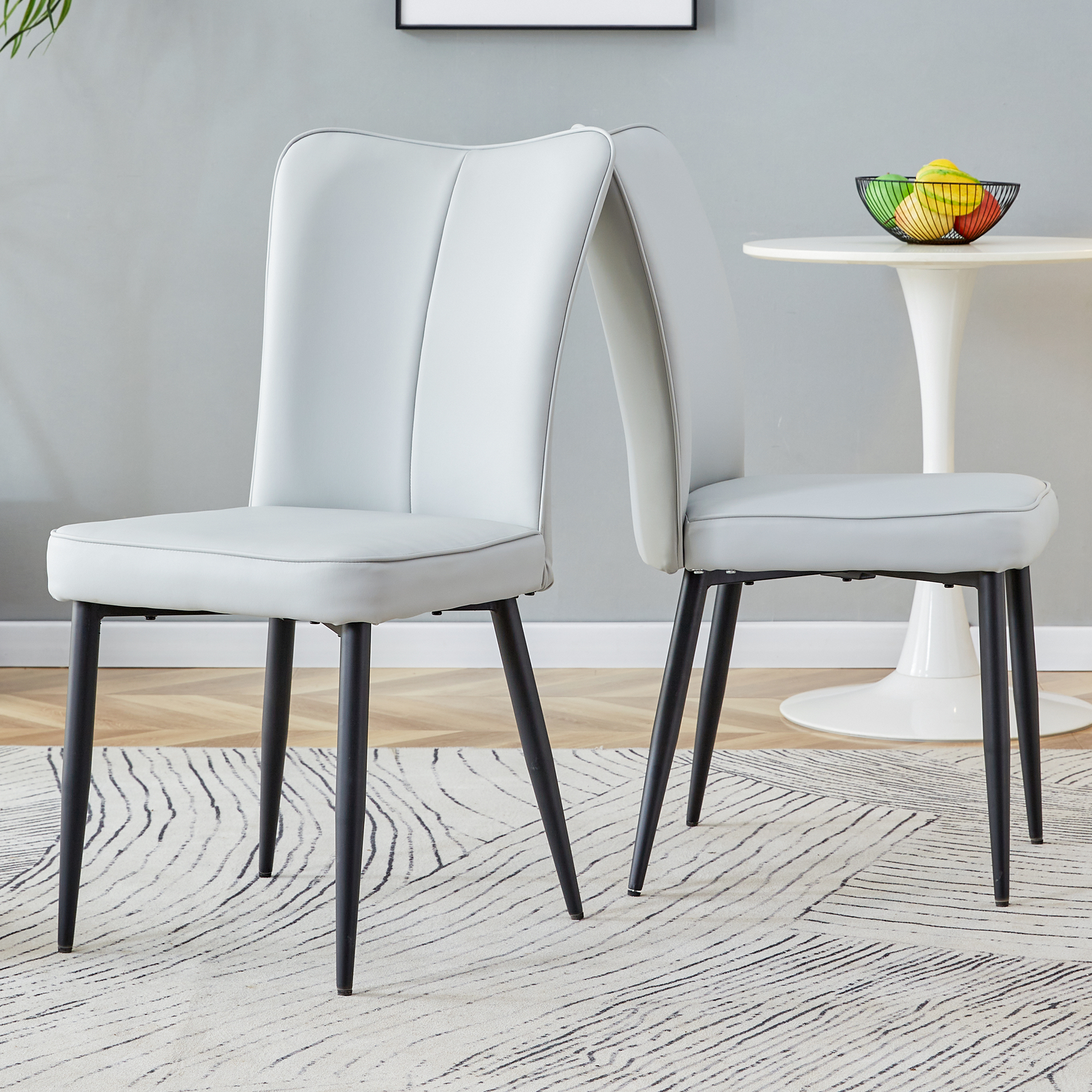 Sillas de comedor modernas de color gris claro, disponibles en varios ...