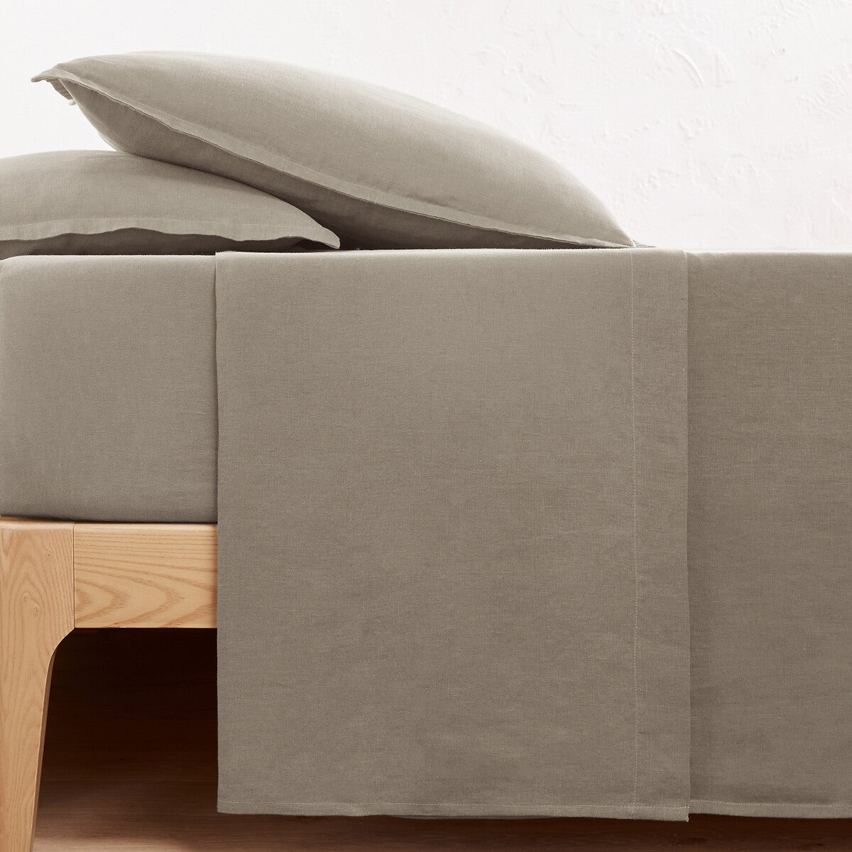 Drap plat uni en lin lavé, Linot - Lin - 240 x 290 cm | Leroy Merlin