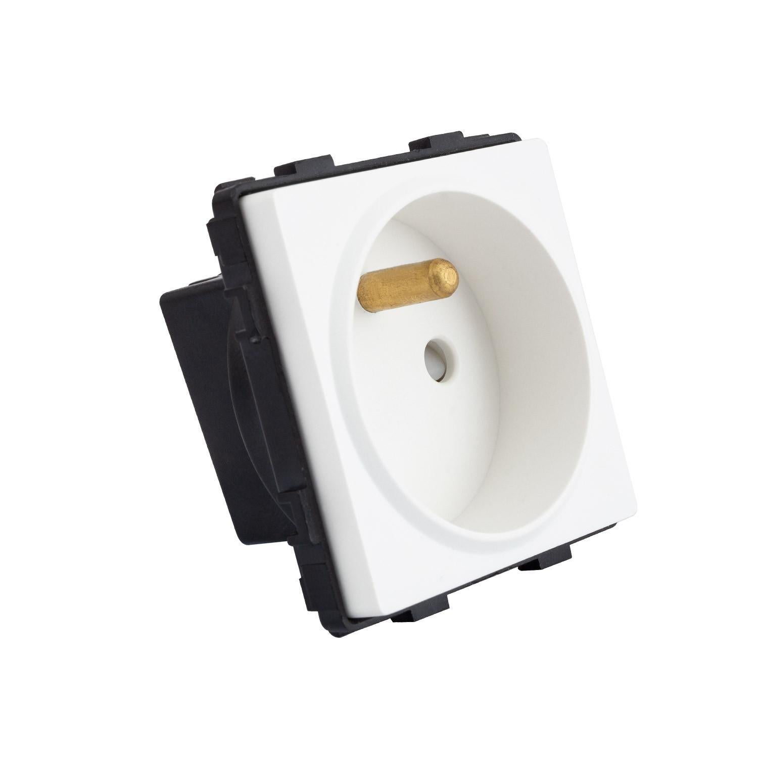 Prise Type E Modern Blanc | Leroy Merlin
