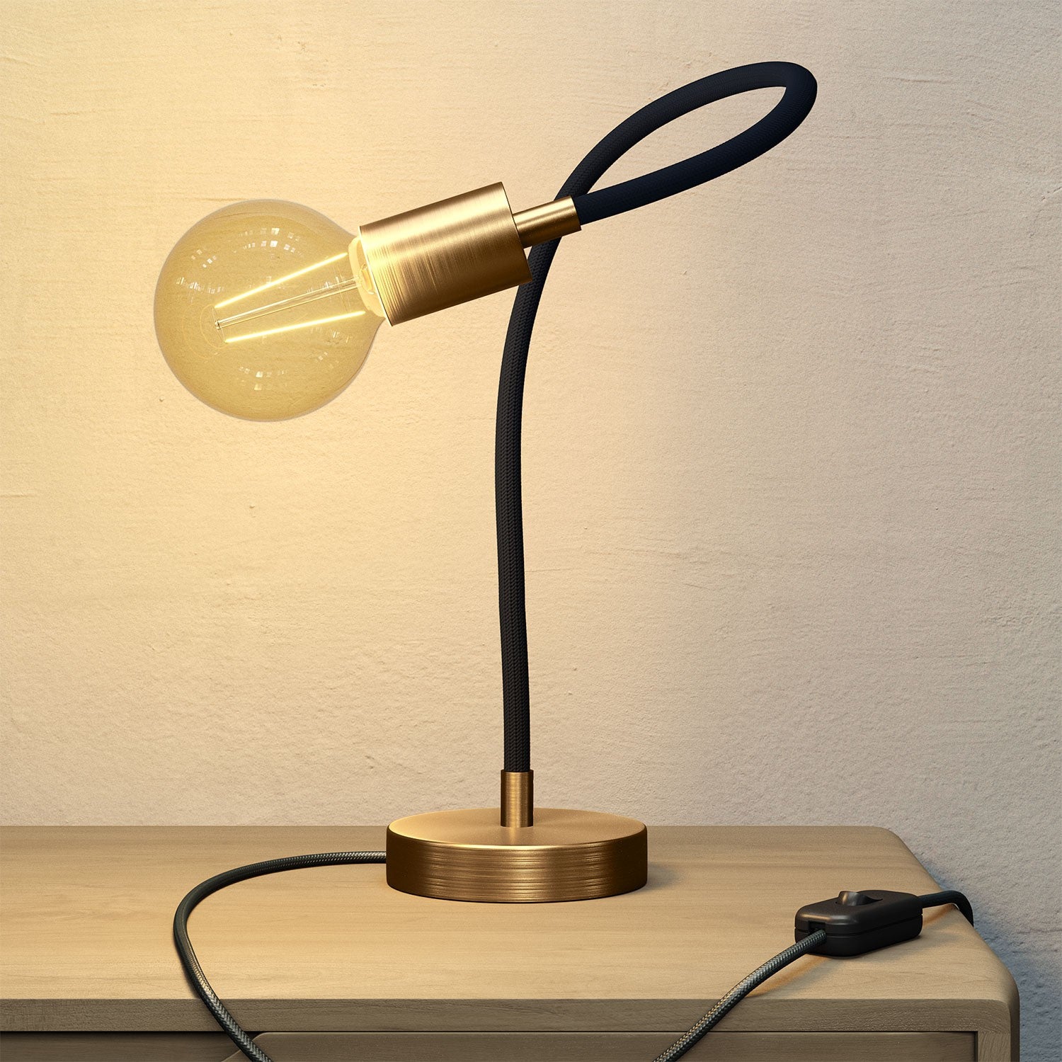 Creative Cables - Table Flex lampada da tavolo snodabile a luce diffusa ...