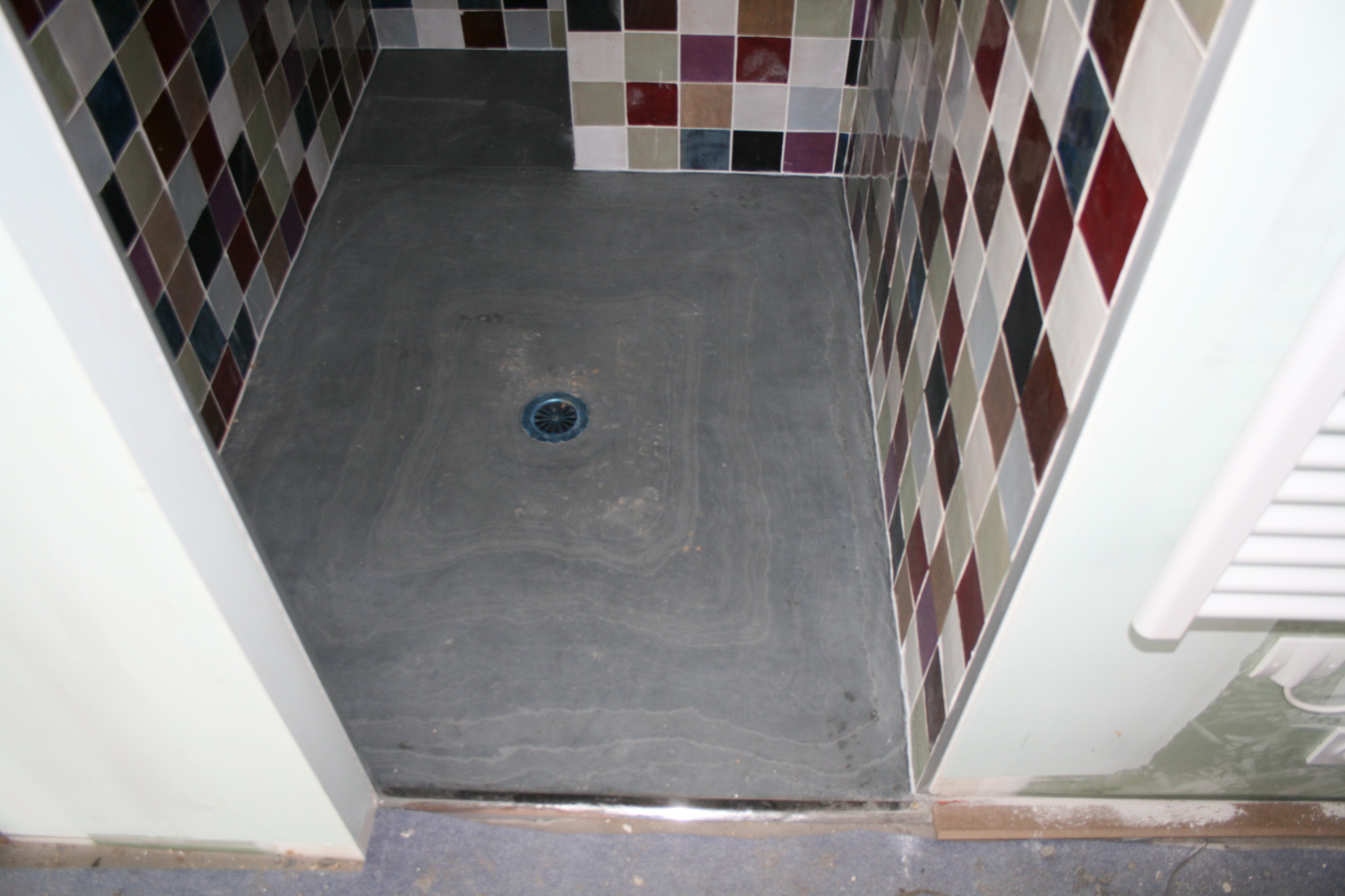 Bac à Douche Ardoise NATURELLE Gris Vert 90x90x3 cm | Leroy Merlin