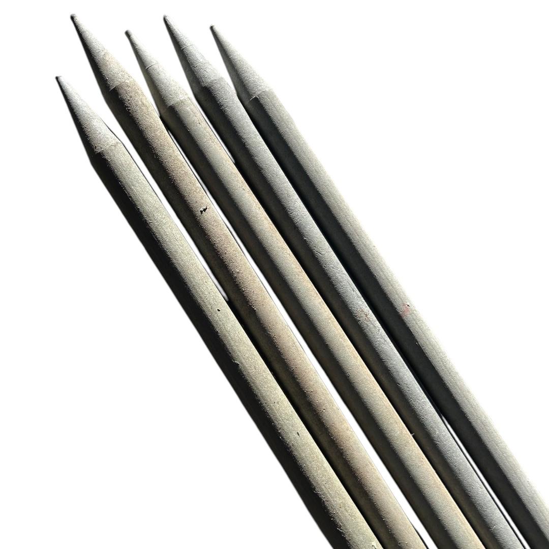 Pack de 5 postes redondos de plástico reciclado 100% con punta 5x200 cm ...