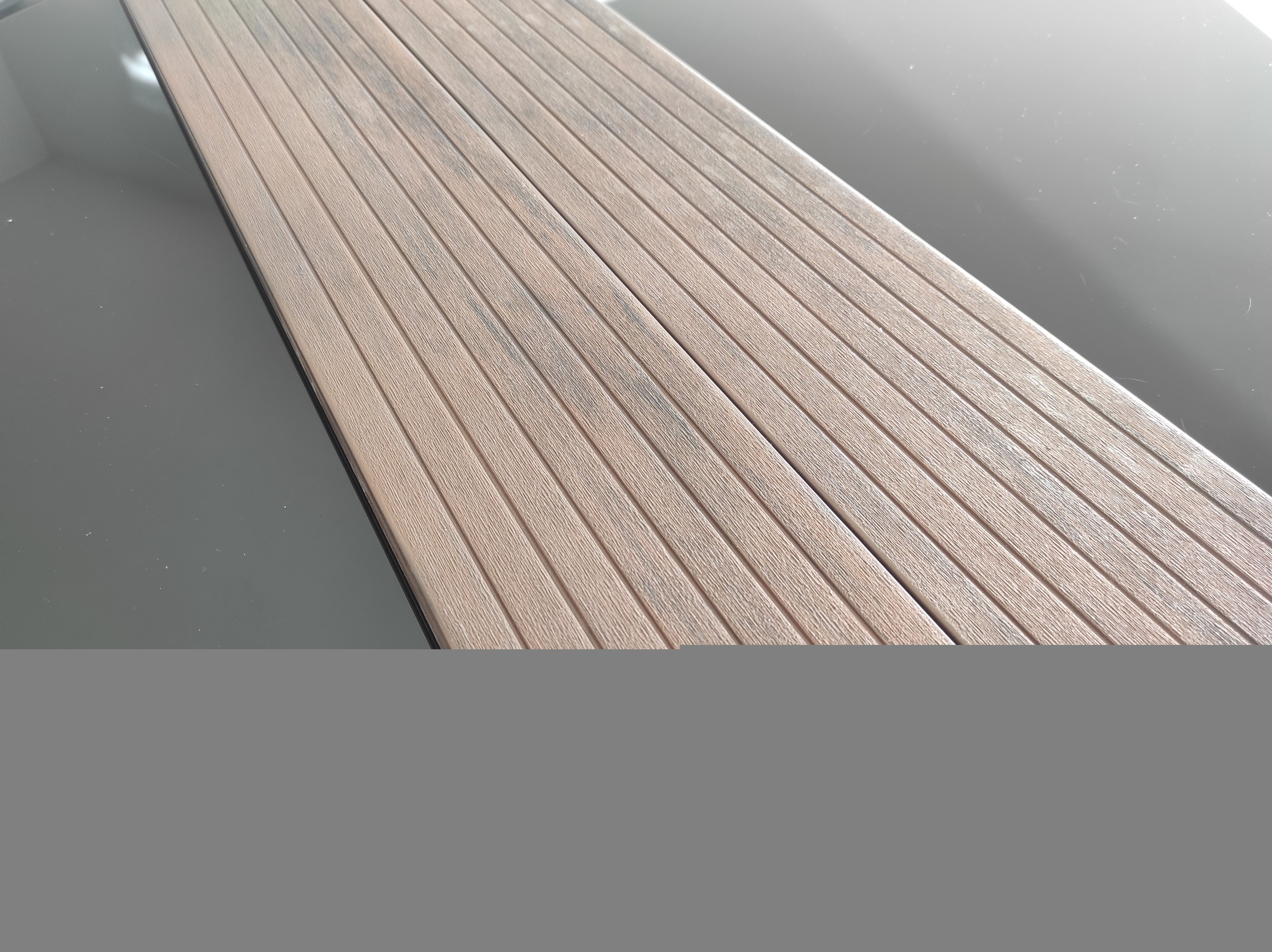 Buildec Tarima Sundeck WPC color Teka acabado doble, longitud 220 x 14 ...