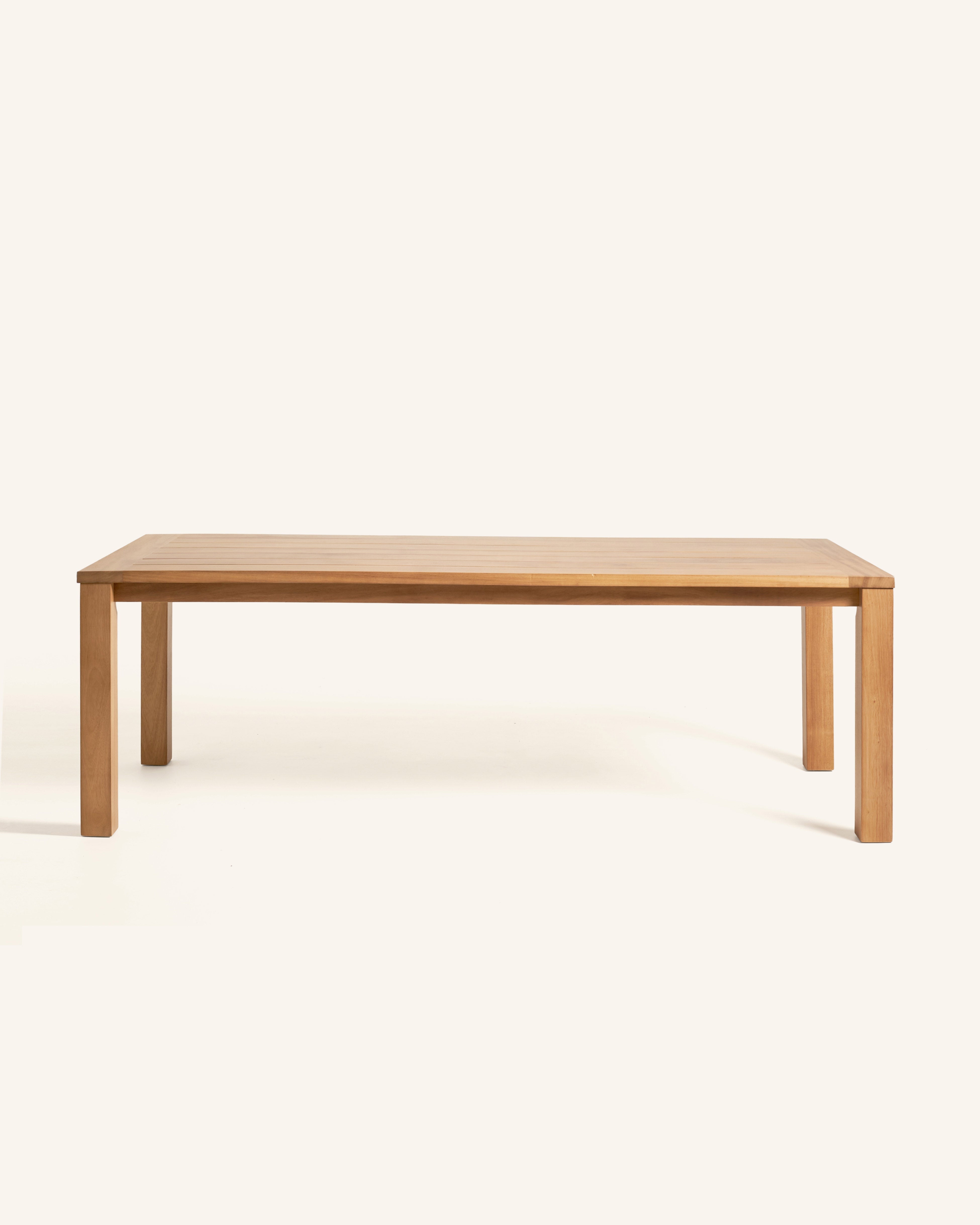 PALOMA Table d'extérieur en bois d'iroko durable de 240 cm HANNUN ...