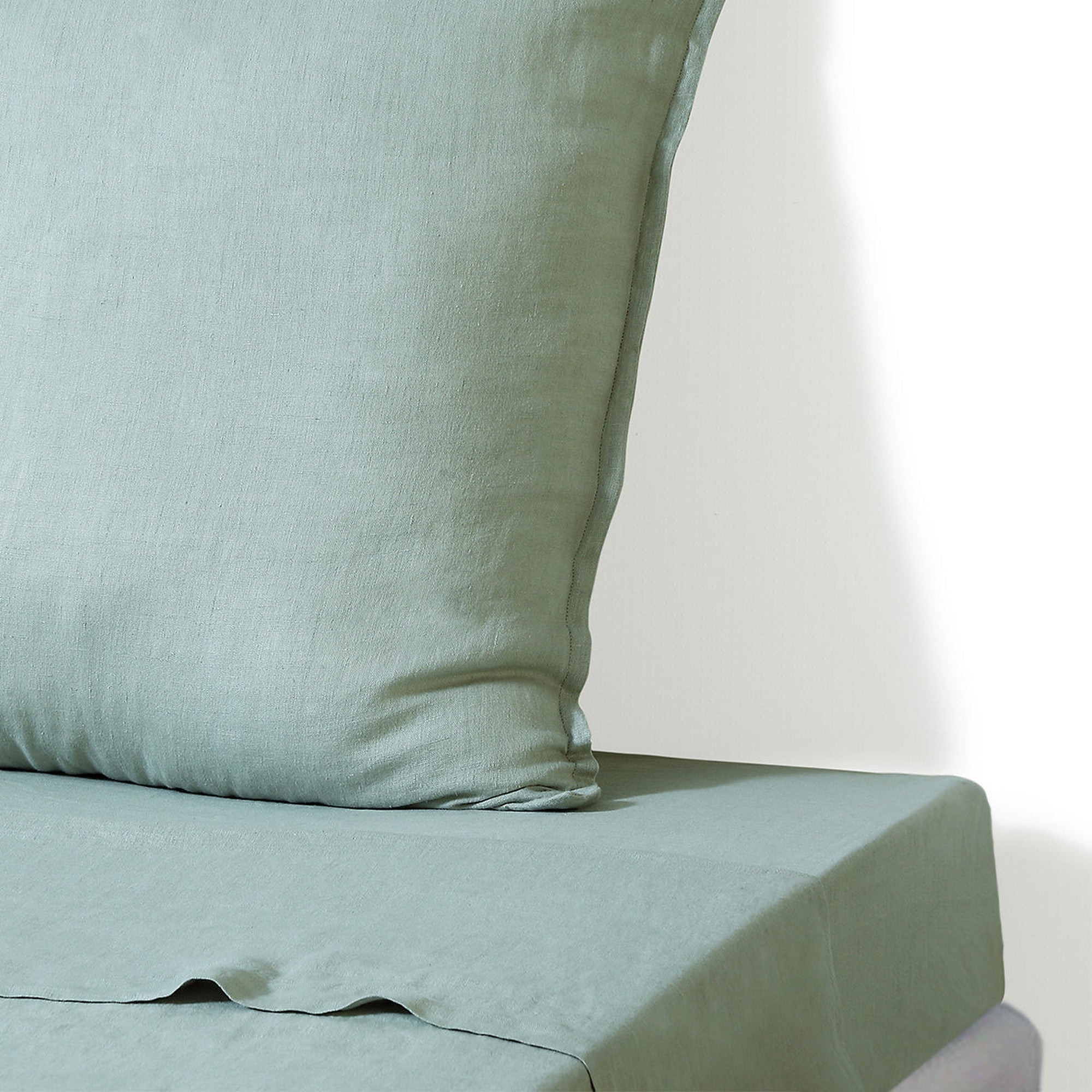 Drap plat 240x300 lin lavé vert céladon | Leroy Merlin