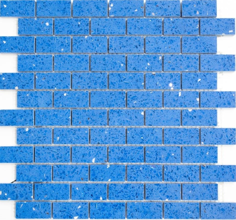 Mosaico de pared Bond Look compuesto cuarzo azul brillante - 10 láminas ...