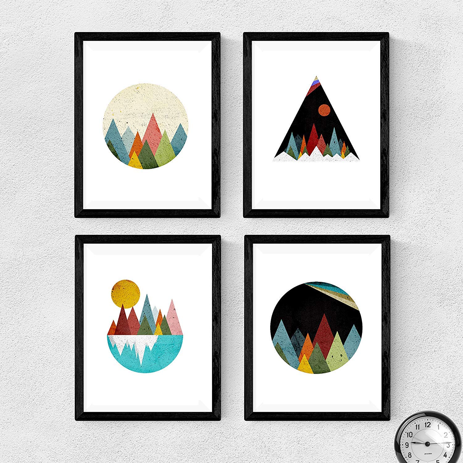 Feuilles Pour Encadrer Les Montagnes Colorées Dans Le Style Tric Geomé ...