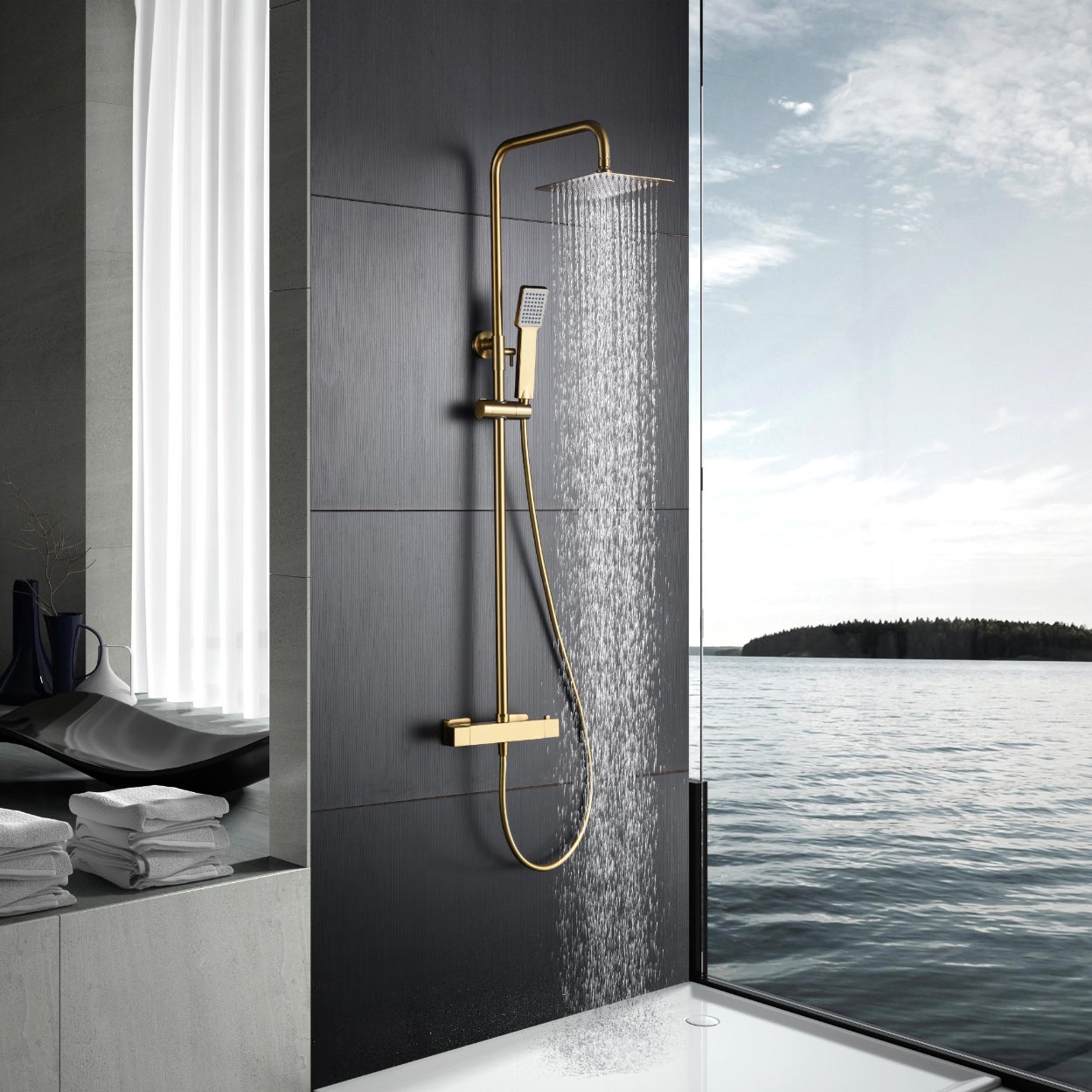 Set ducha termostática oro con cuerpo de latón, acero y acabado PVD ...