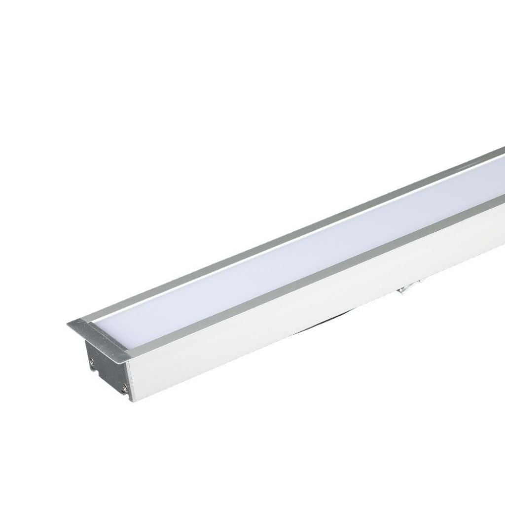 Plafón lineal LED Samsung Chip 40W Lineal Color Plata 6400K | Leroy Merlin