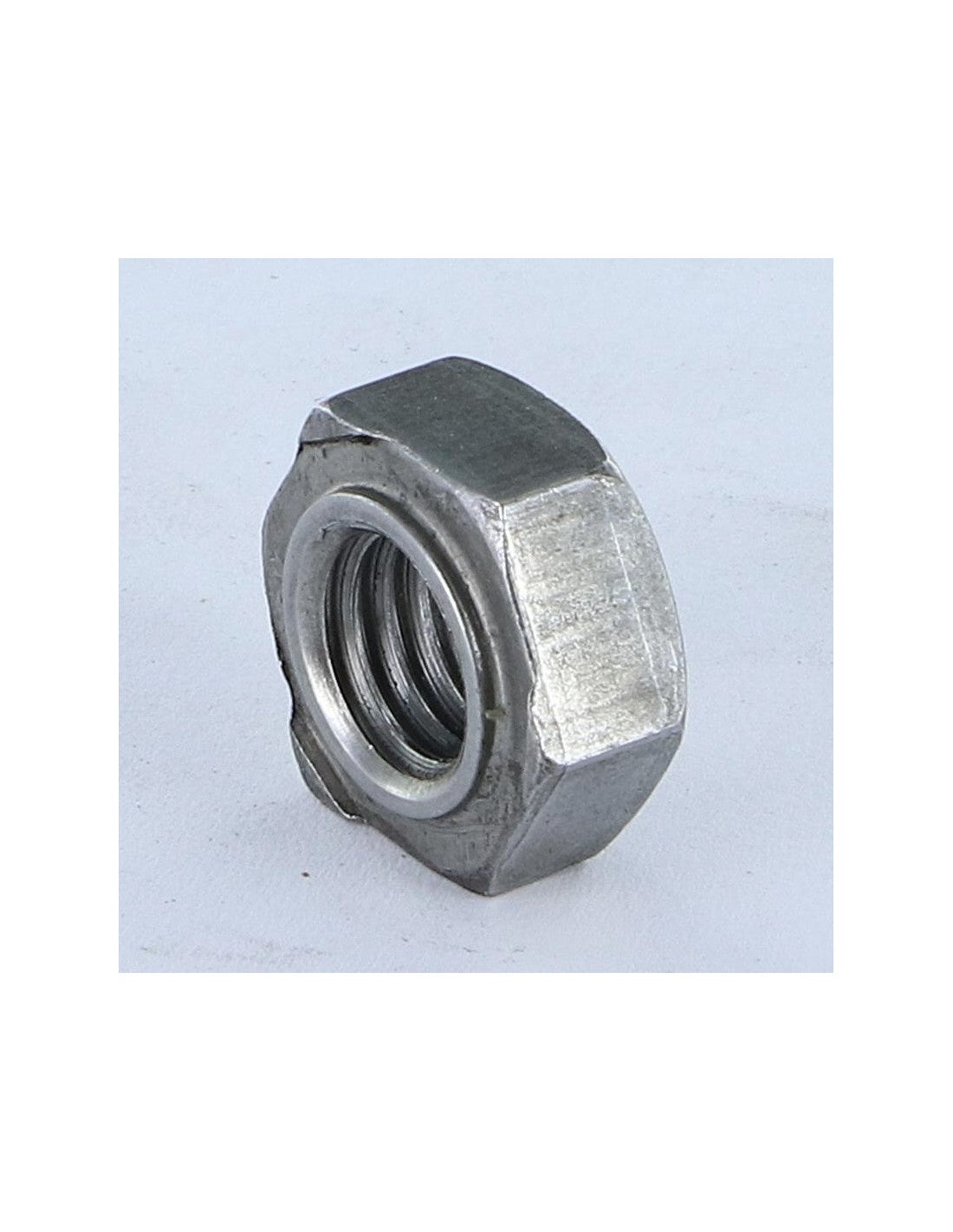 Ecrou Hexagonal à souder M4 Acier brut-200 pièces | Leroy Merlin