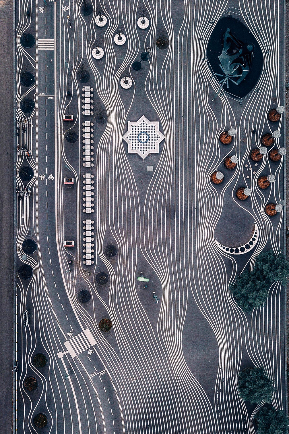 Tableau drône espace temps - 60x90cm | Leroy Merlin