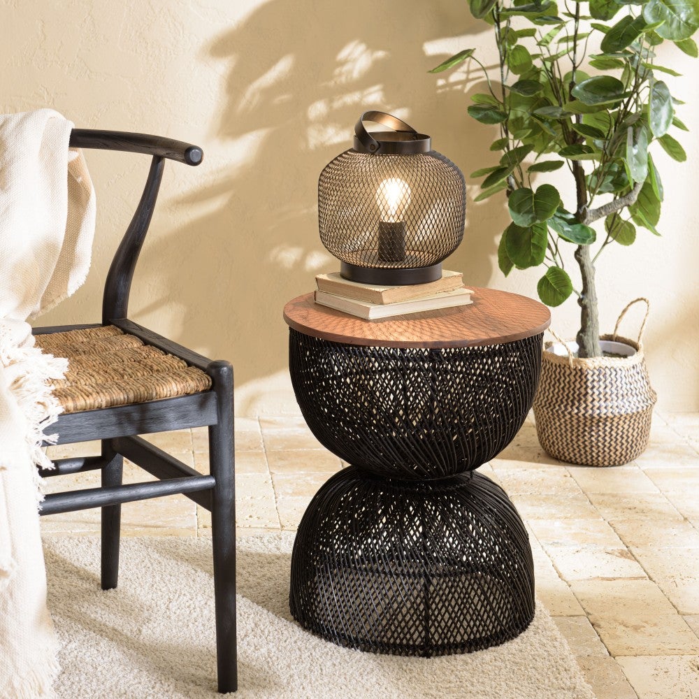 SIXTINE - Table d'appoint en rotin noir plateau bois de teck recyclé ...
