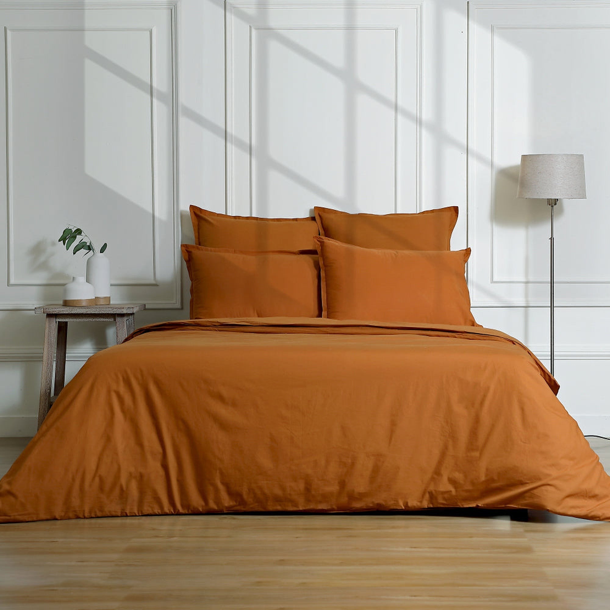 Parure + taies 65x65 260x240+2(65x65) percale de coton caramel | Leroy ...