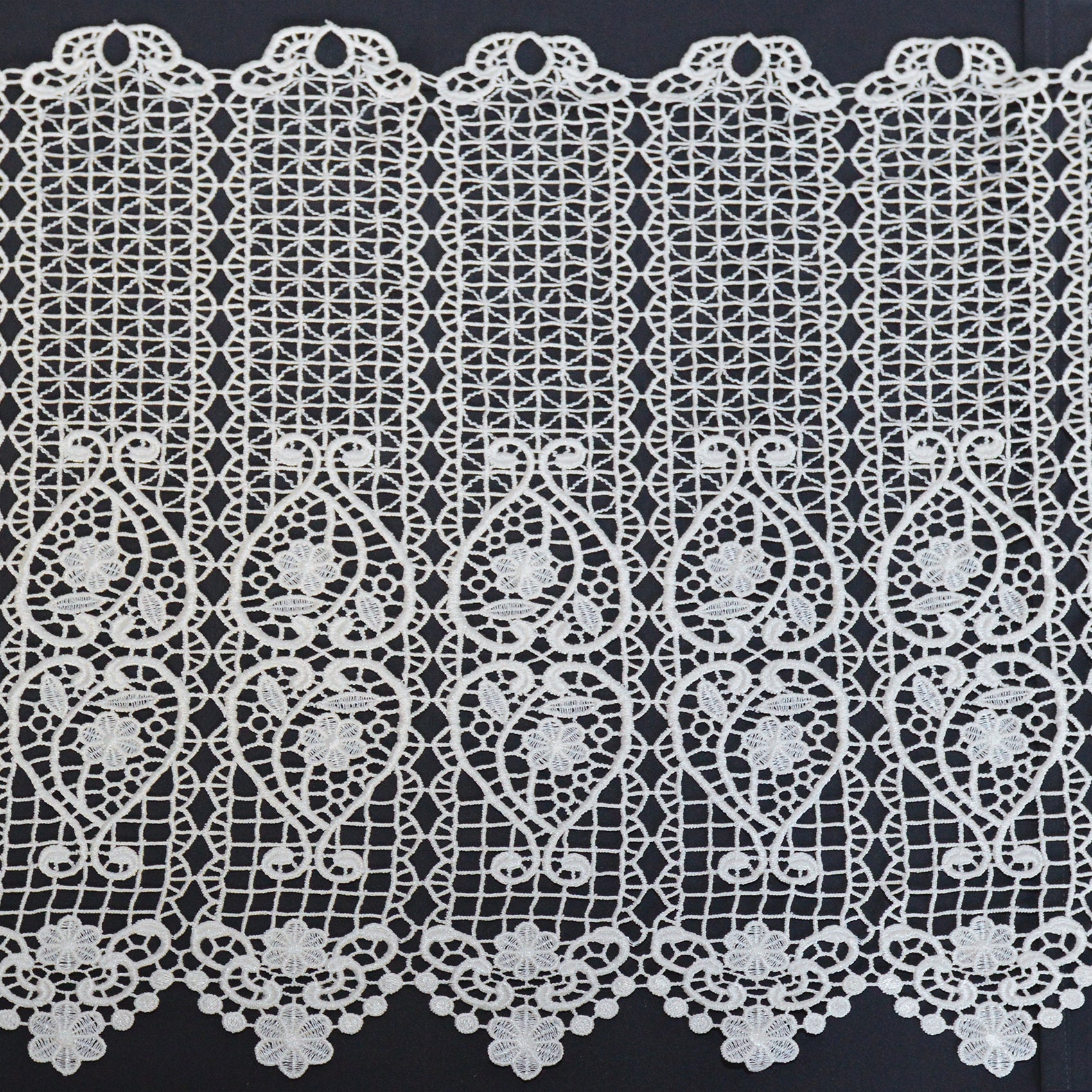 Brise bise uni en macramé fleuri - Blanc - Dimension standard ...