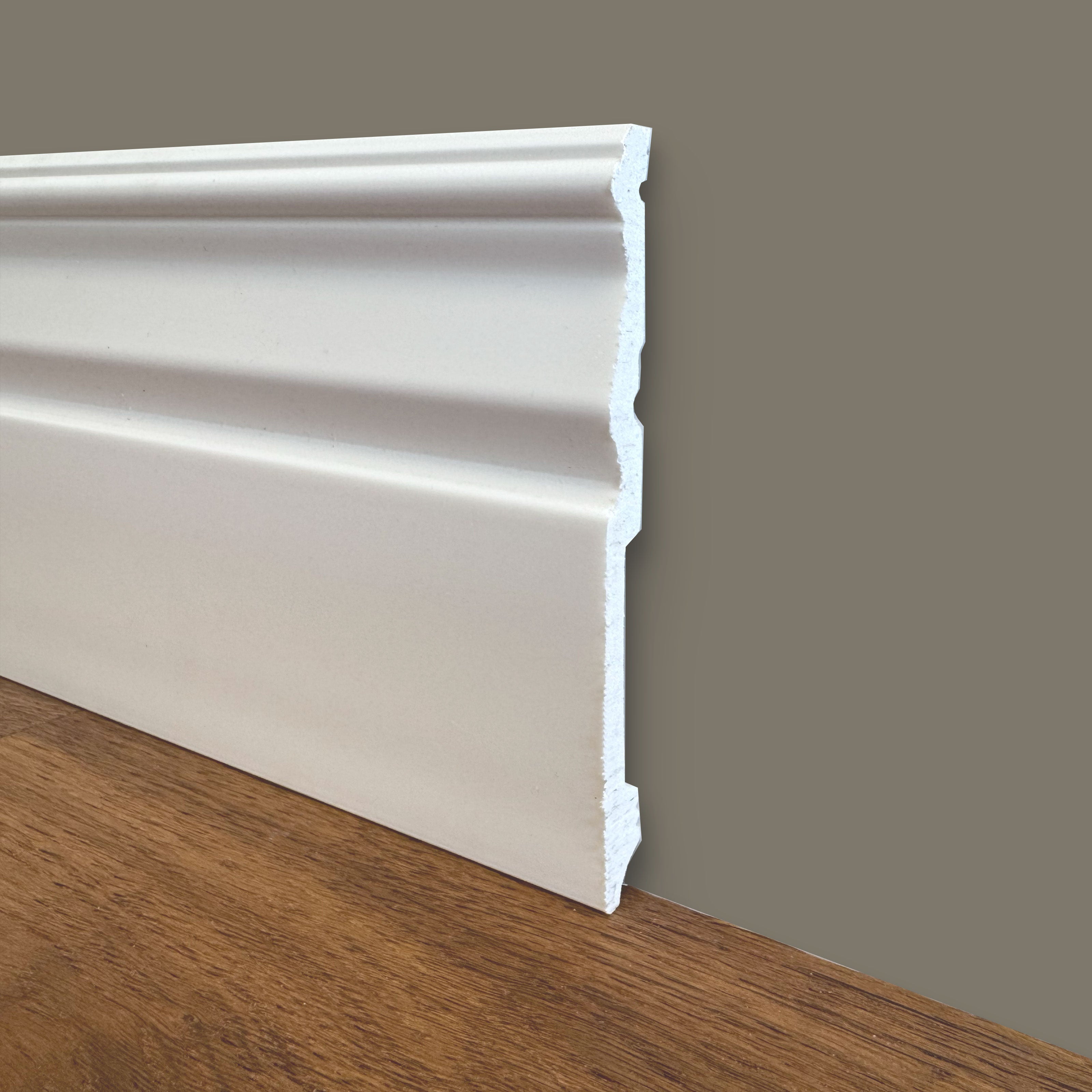 Palette de 100 ml de plinthe ROMANTIC POLYMER ligne BASICBOARD 150x12mm ...