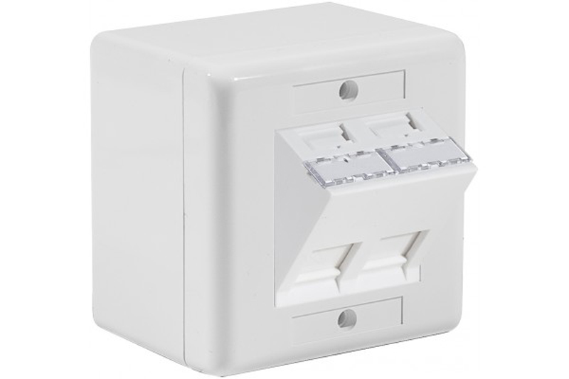 Boitier mural rj45 incliné 30° cat 6 DEXLAN | Leroy Merlin