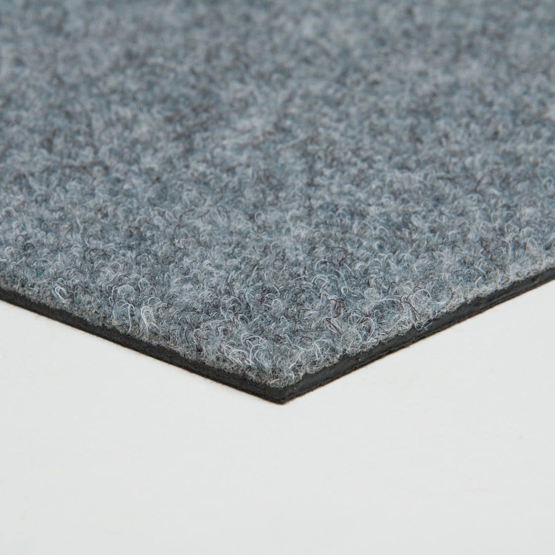 Moquette modulaire en dalles en velours côtelé gris, Dalles de moquette ...