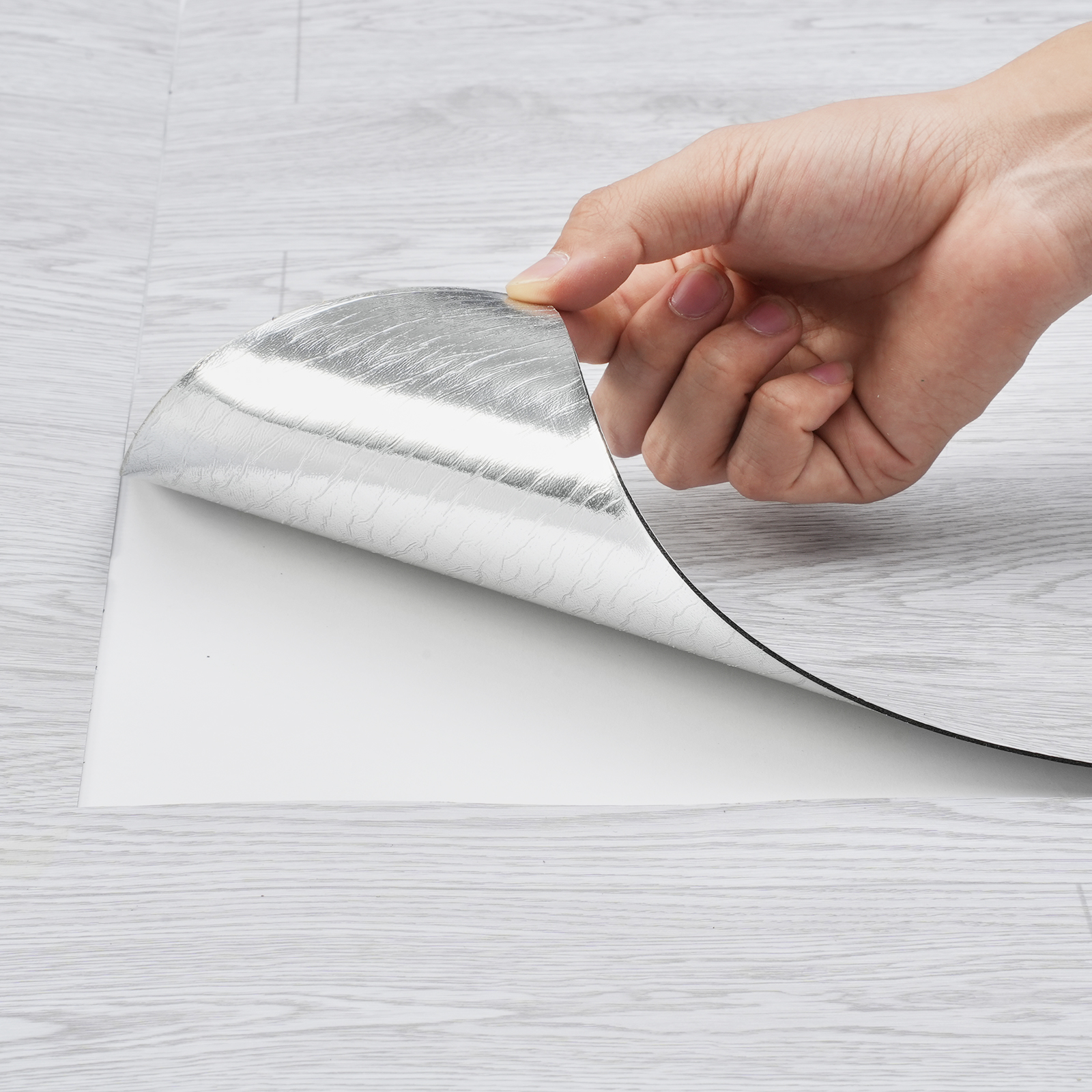 VEVOR Revêtement de sol en vinyle auto-adhésif 9900 mm x 600 mm, dalle ...