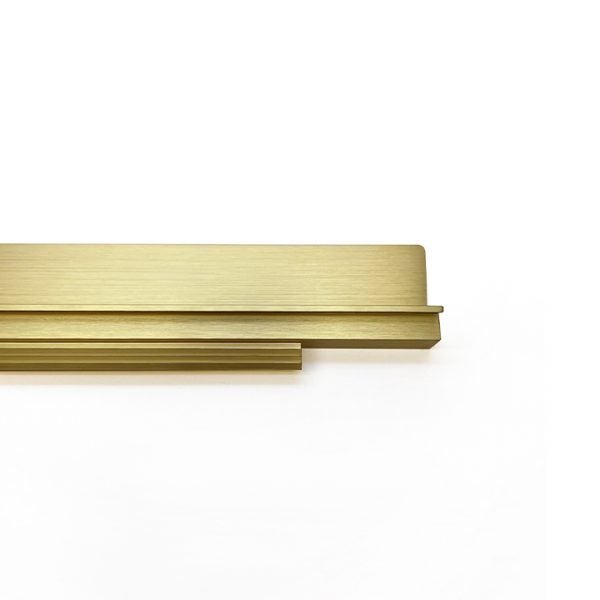 Poignée brook basse - Décor : Doré - Largeur : 20,5 mm - Longueur : 697 ...