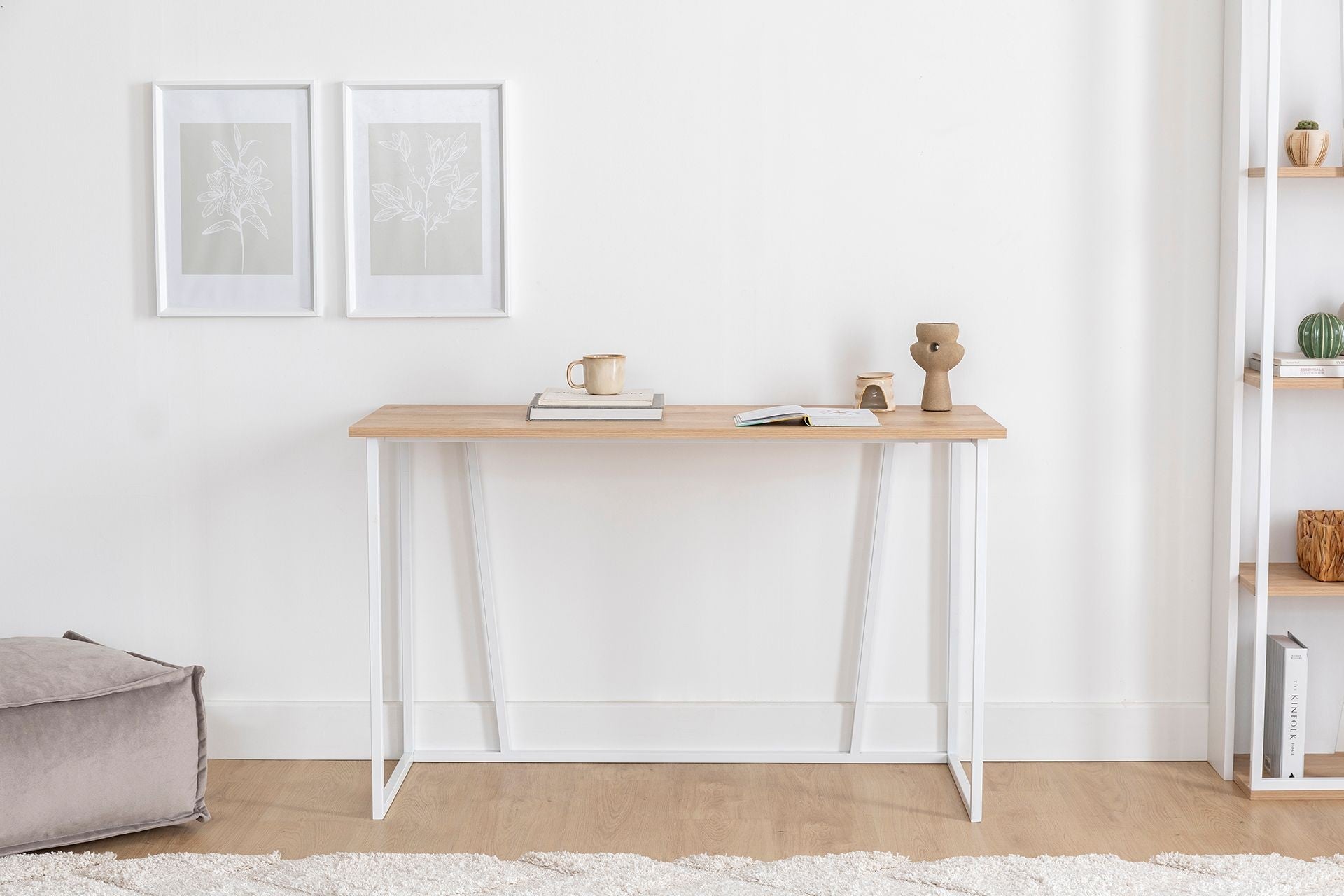 Secrétaire d'études/de bureau - Lissa-Safira White | Leroy Merlin