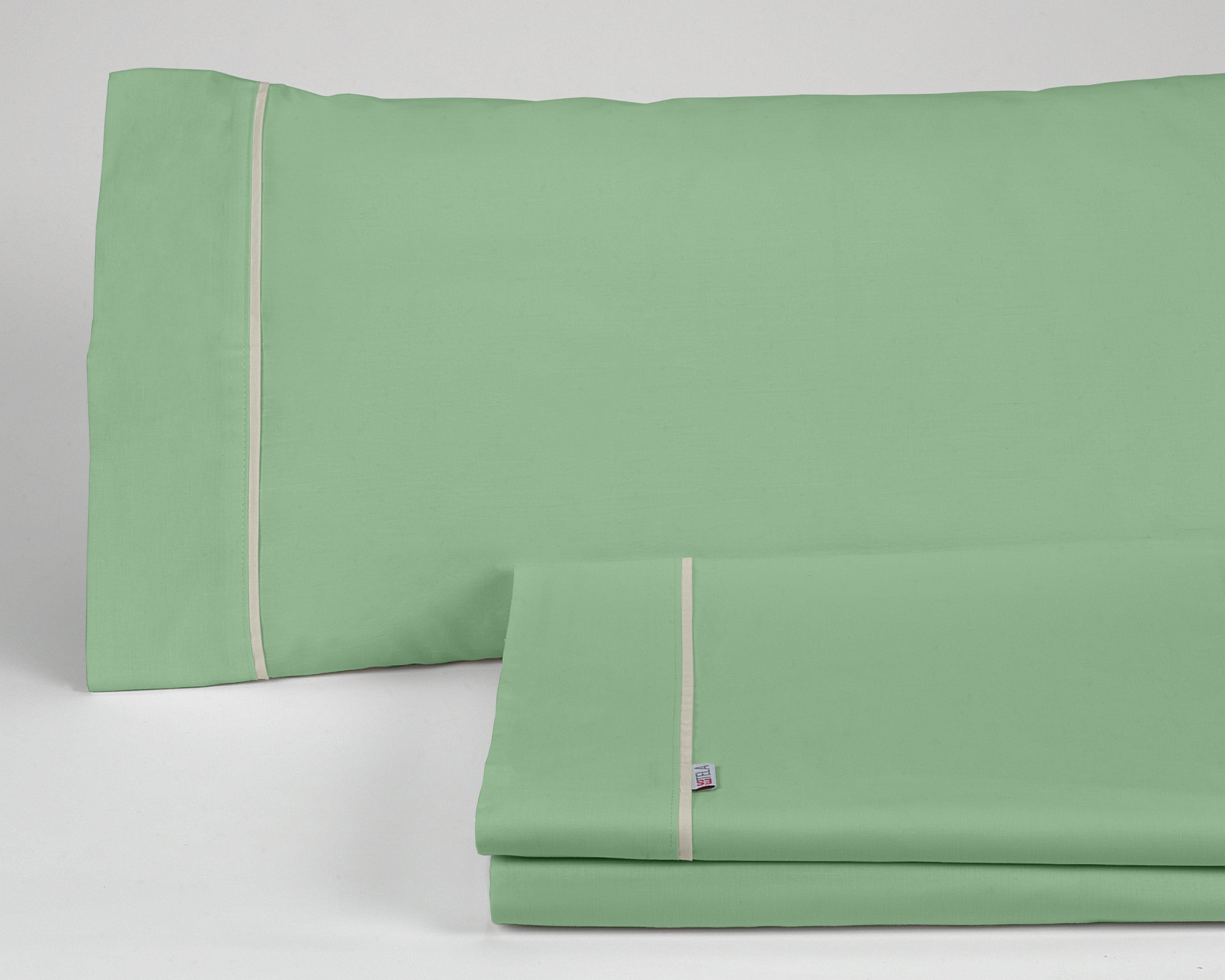 Ensemble de draps unis vert basilic. | Leroy Merlin