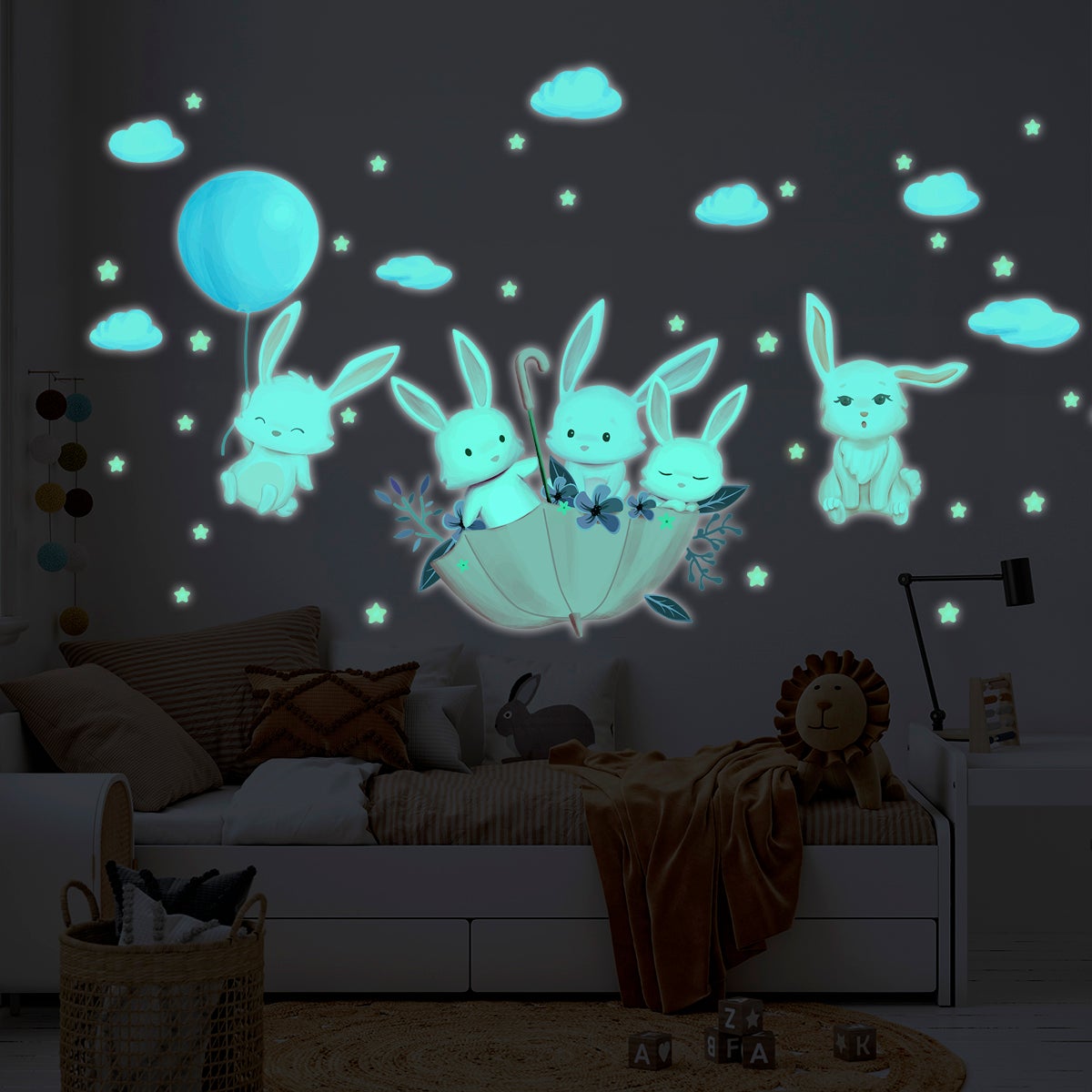 Sticker phosphorescent lumineux - LAPINS DANS LE CIEL - Autocollant ...