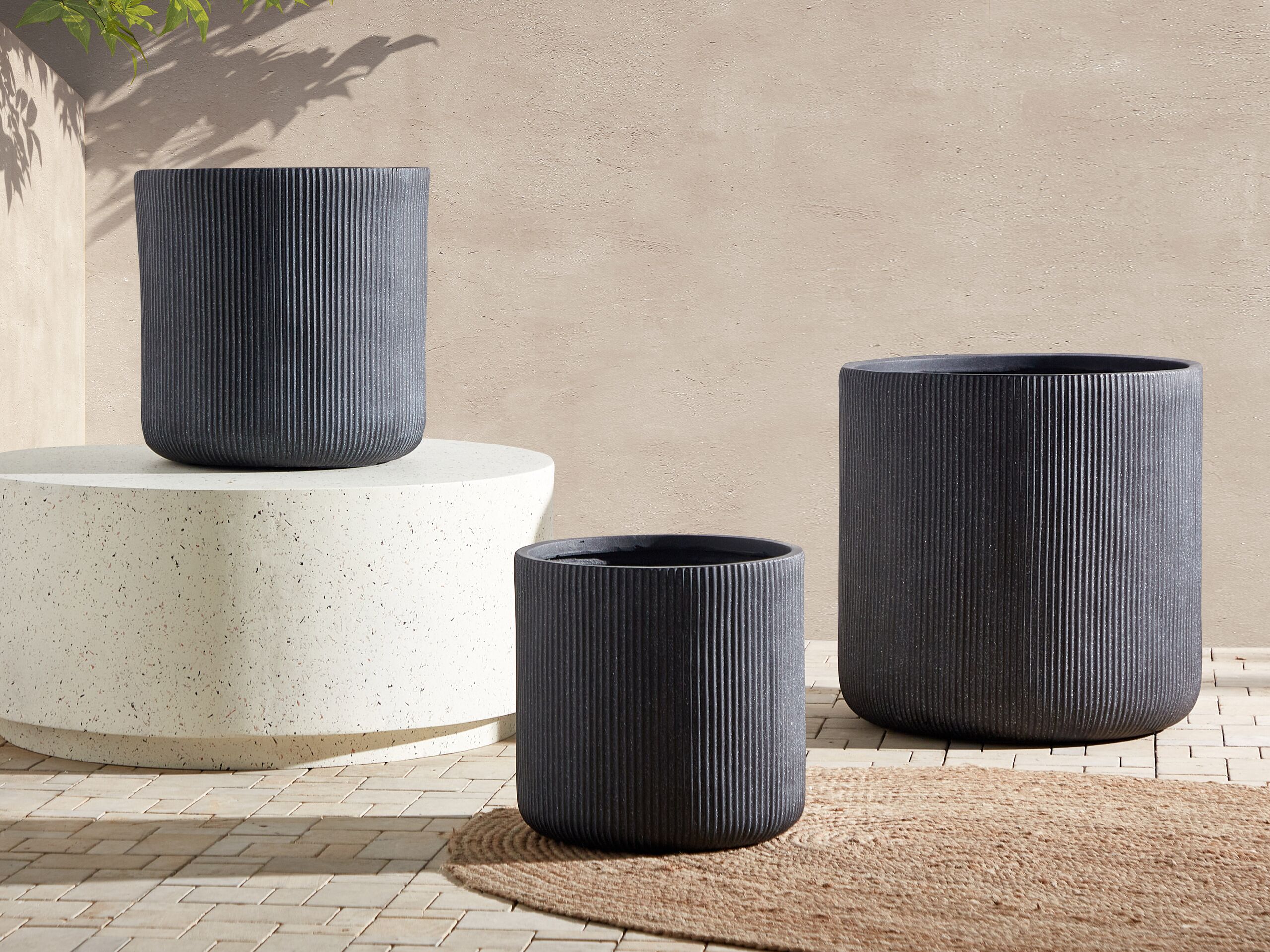 Pot de fleurs gris 55 x 55 x 55 cm OREOI | Leroy Merlin