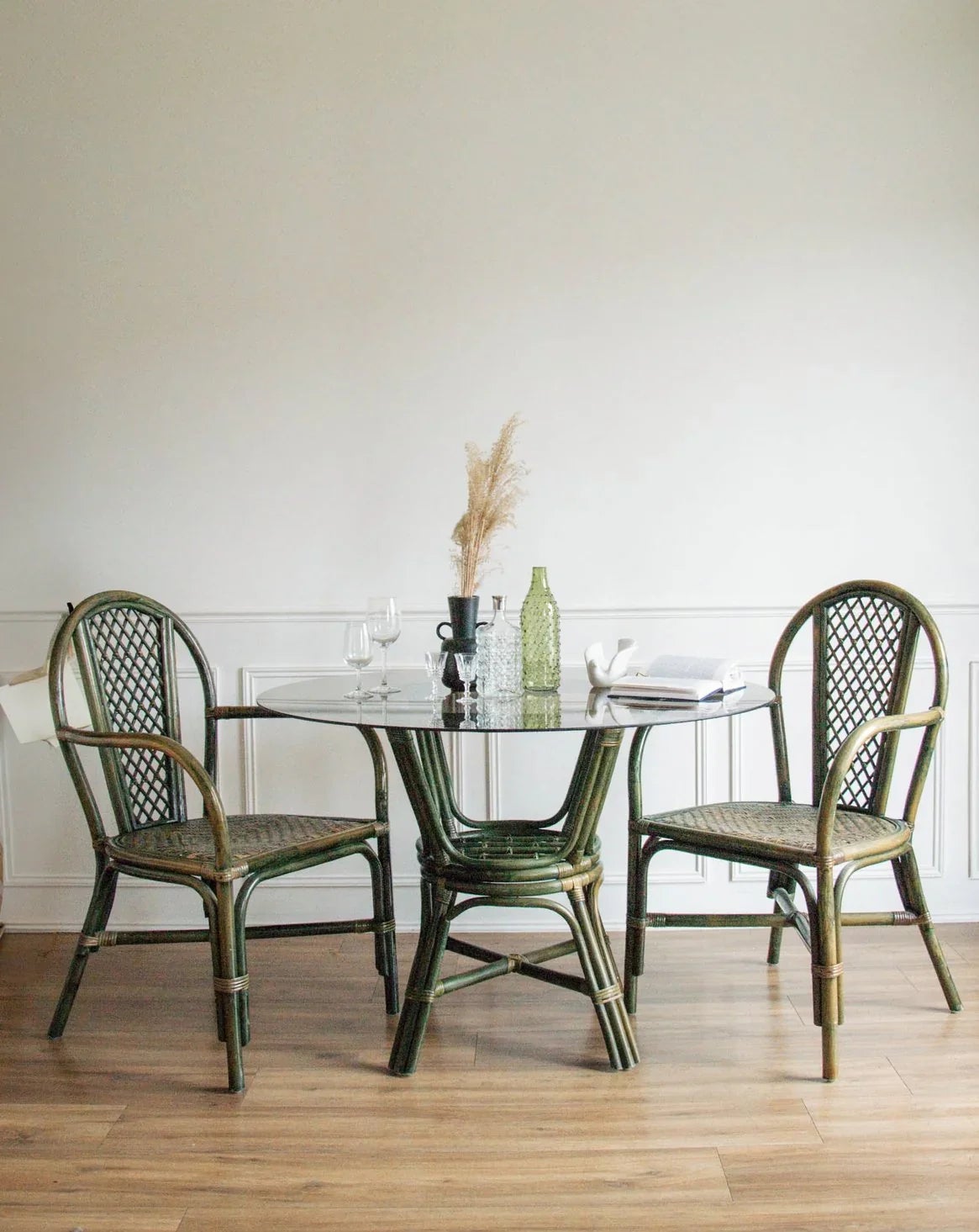 Table à manger en rotin vert Romy N°394 - Bon état | Leroy Merlin