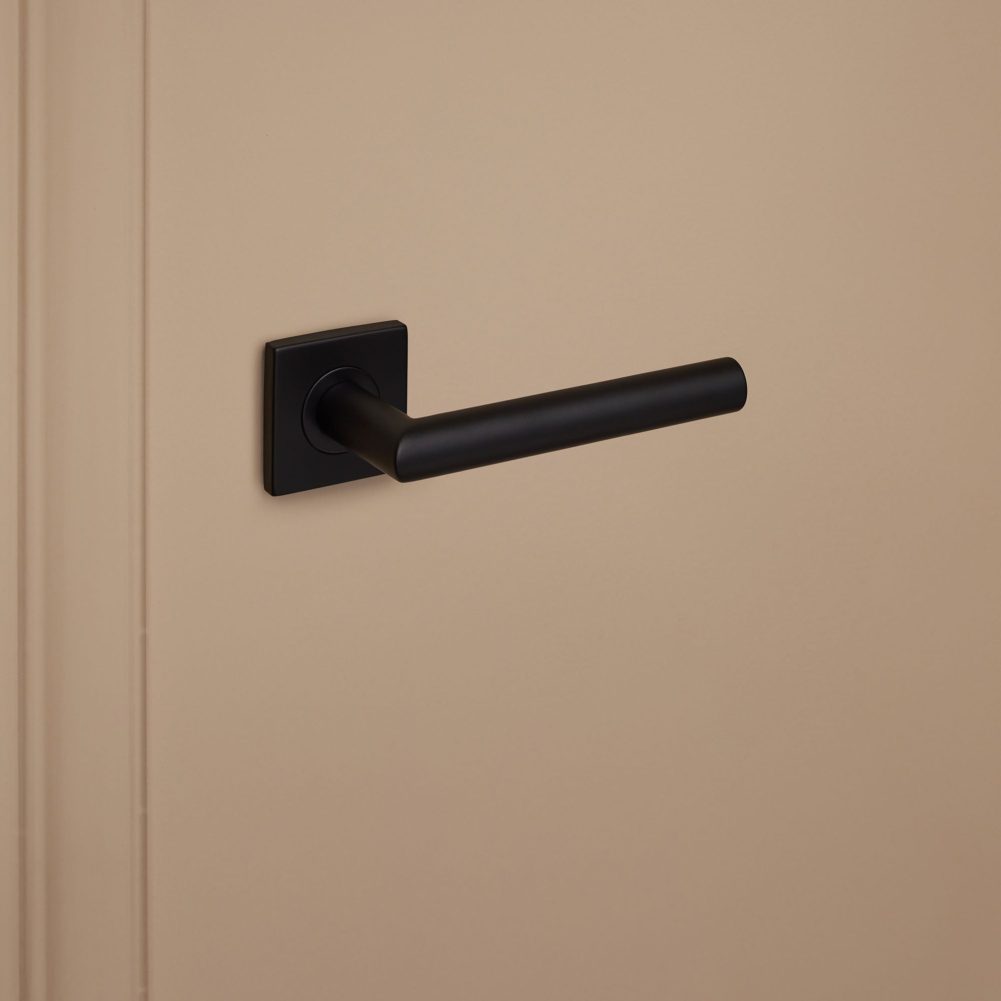 Wovar Poignée de porte Lavuzo Mantua Noire avec rosace carrée - Par set ...