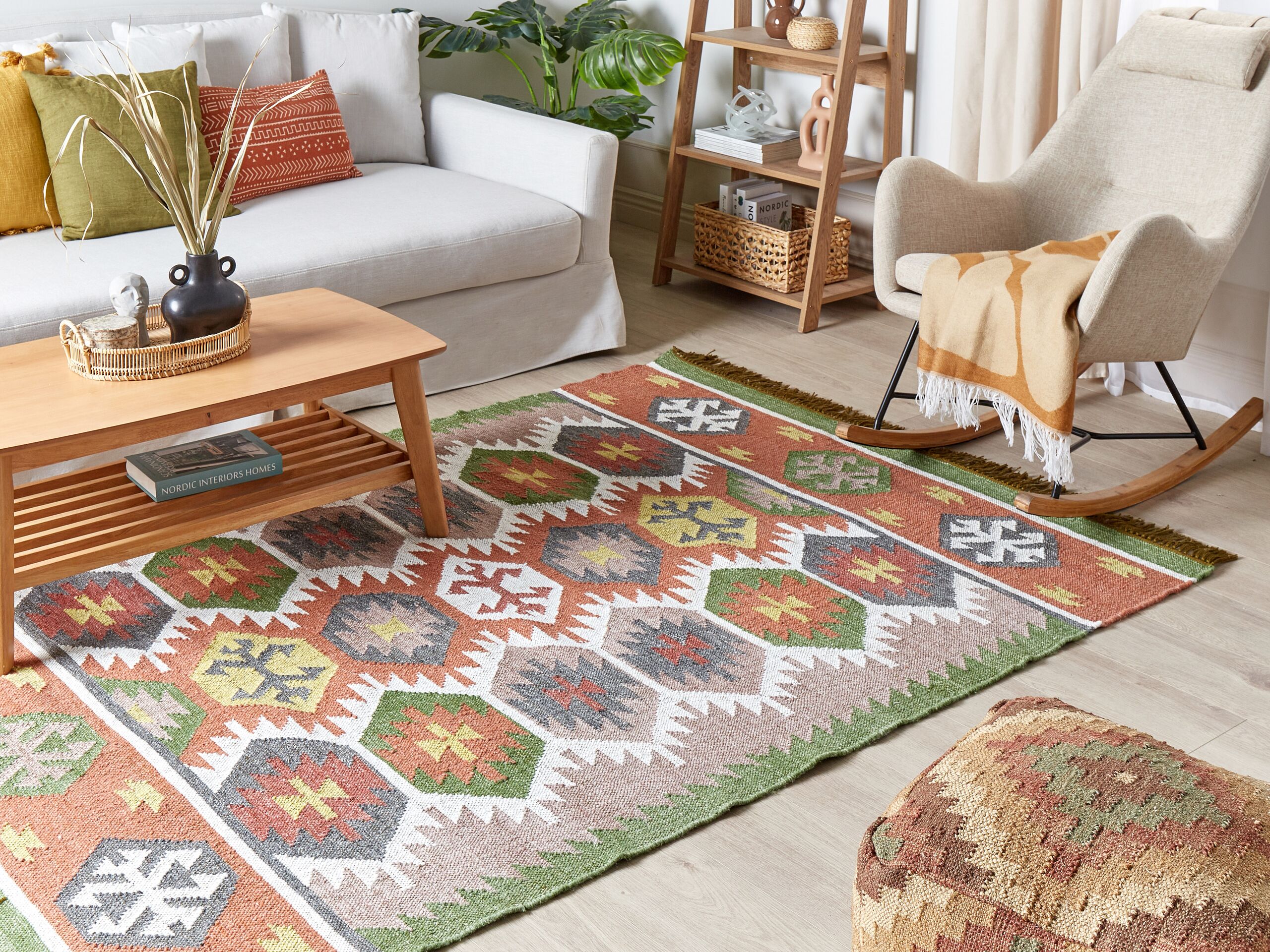 Beliani Alfombra verde/rojo/beige/blanco 160 x 230 cm SAHBAZ | Leroy Merlin