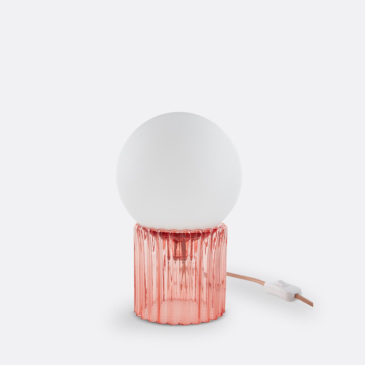 Lampe à poser, verre strié coloré et opaline, Dima - Rose - taille ...