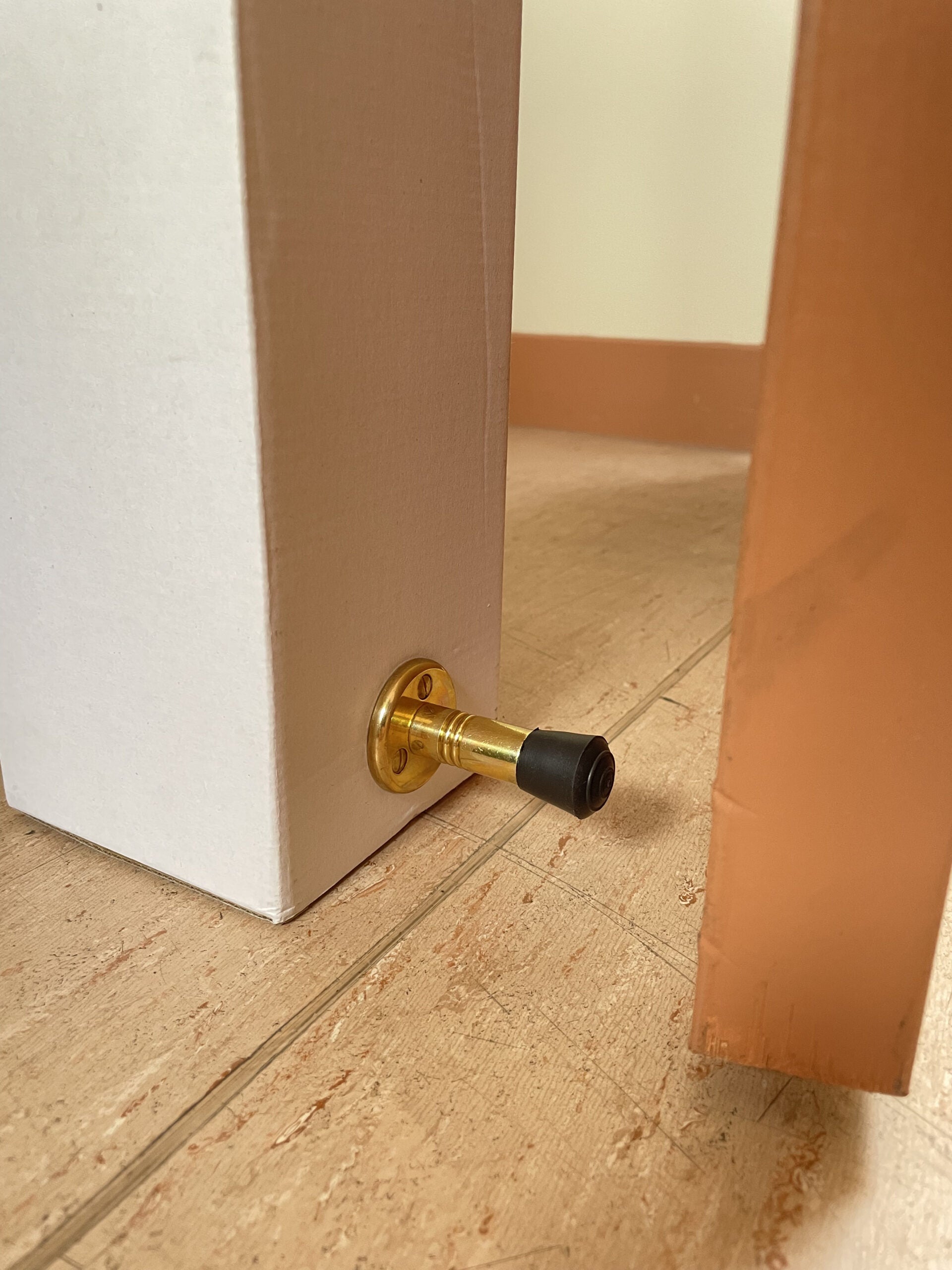 Butoir mural sur platine laiton poli verni longueur 60 mm | Leroy Merlin