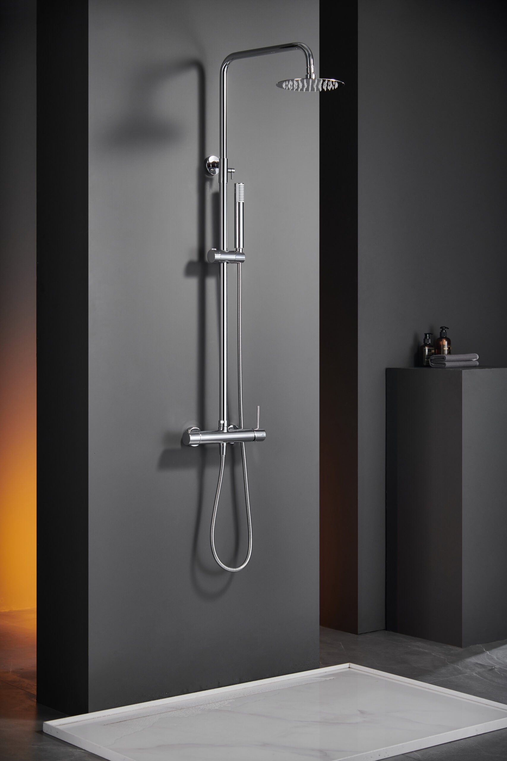 Set douche monocommande Monza avec barre extensible, corps en laiton ...