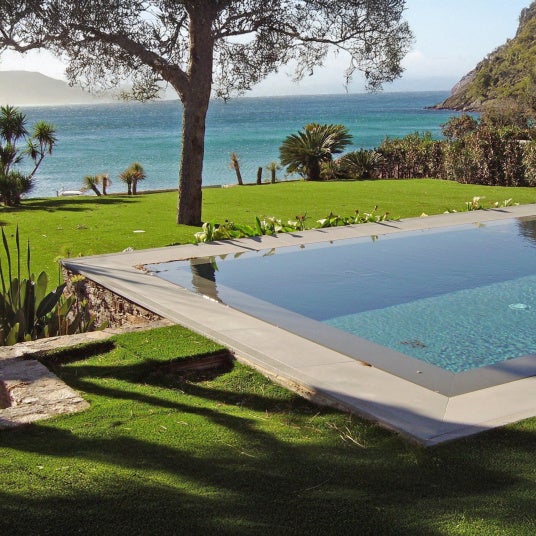 Gazon synthétique Saint-Tropez - 50 mm - Rouleau de 2m x 23m | Bricoman