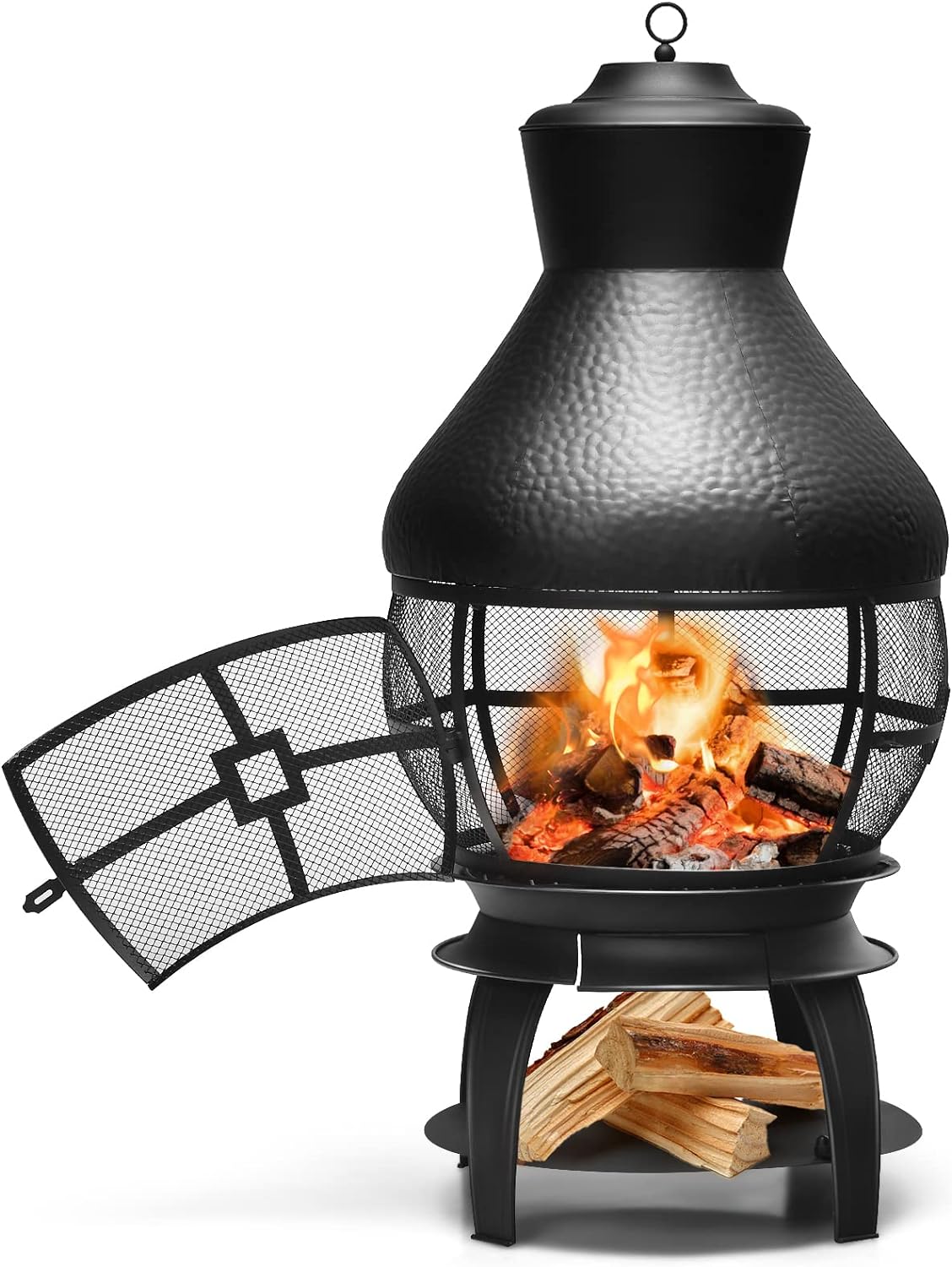 Chimenea de terraza de metal con parrilla de carbón de madera, sombrero ...
