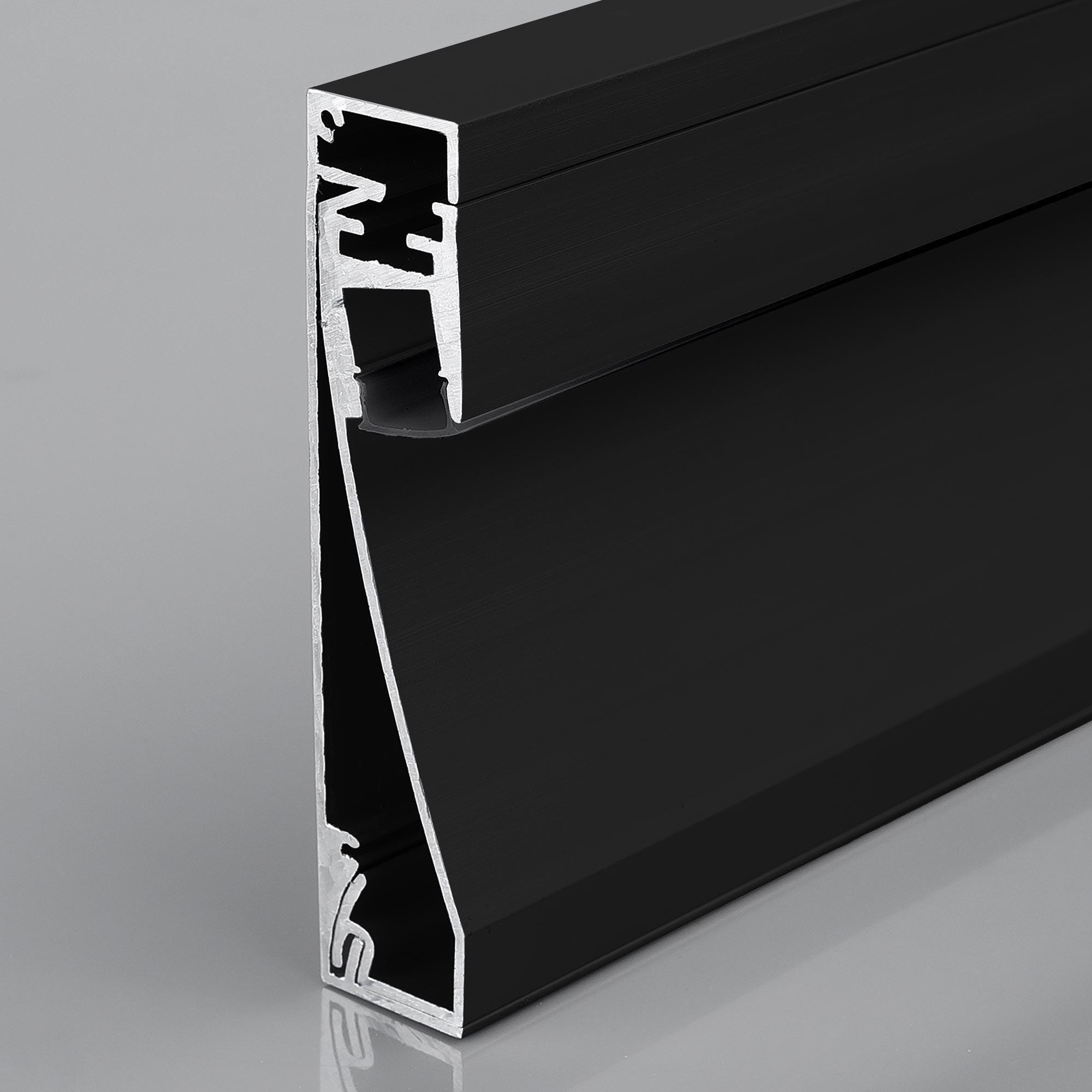 Profilo a strisce LED per battiscopa - 60x16 mm - Con diffusore - 2 ...