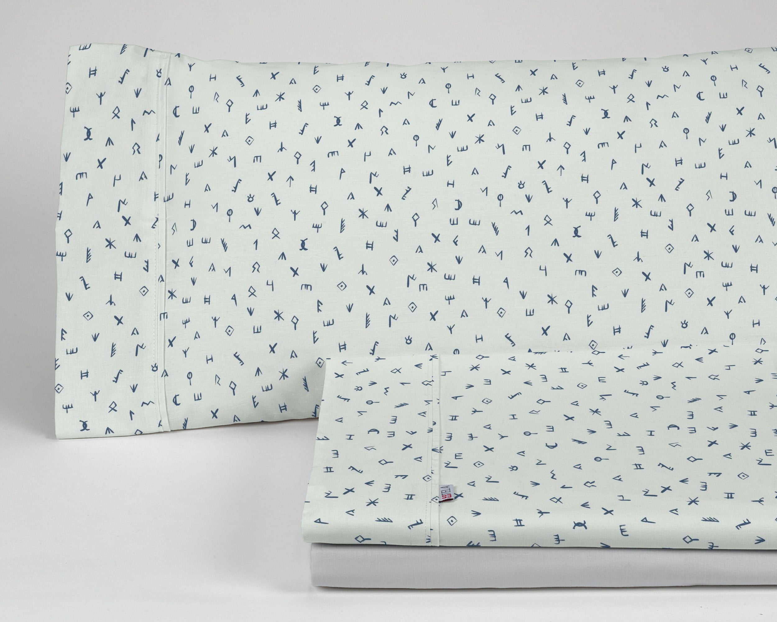 Ensemble de draps bleu Iber. Lit de 160 cm. 4 pieds | Leroy Merlin