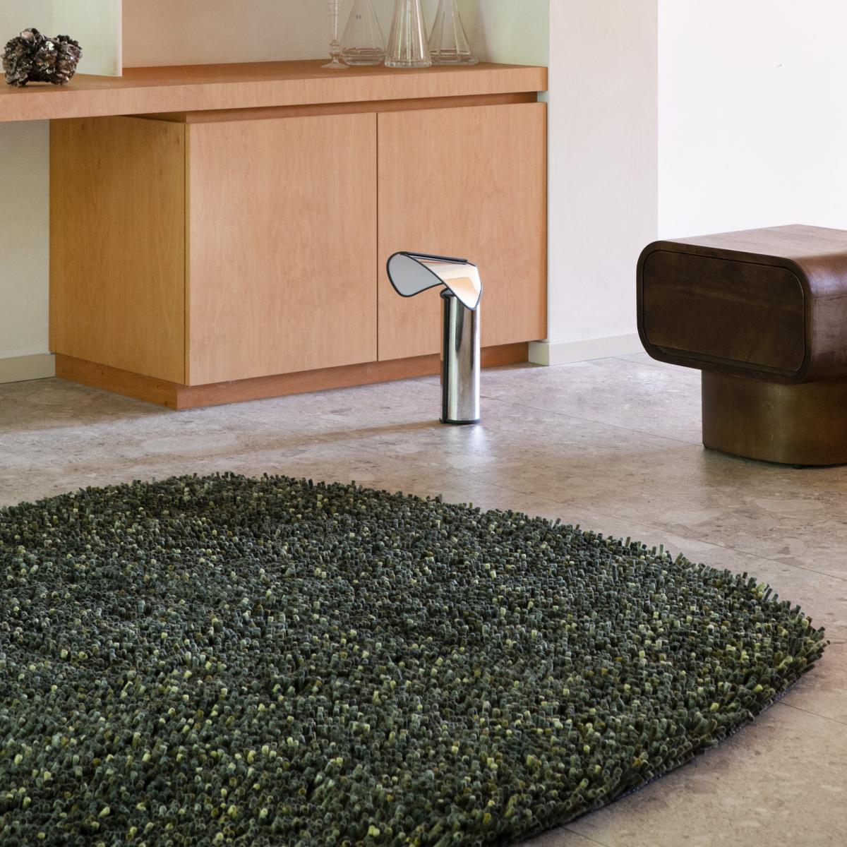 Tapis shaggy 200x300 rectangle tissé vert en laine motif faux uni ROCKS ...