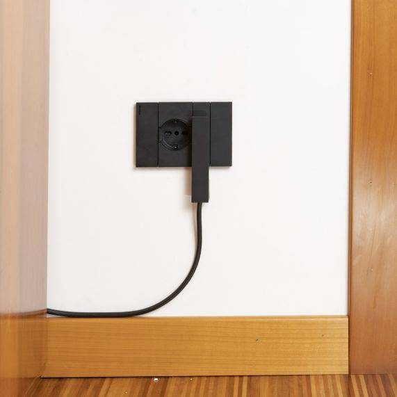 Fme art.80.081 spina salvaspazio 10a clock nera | Leroy Merlin