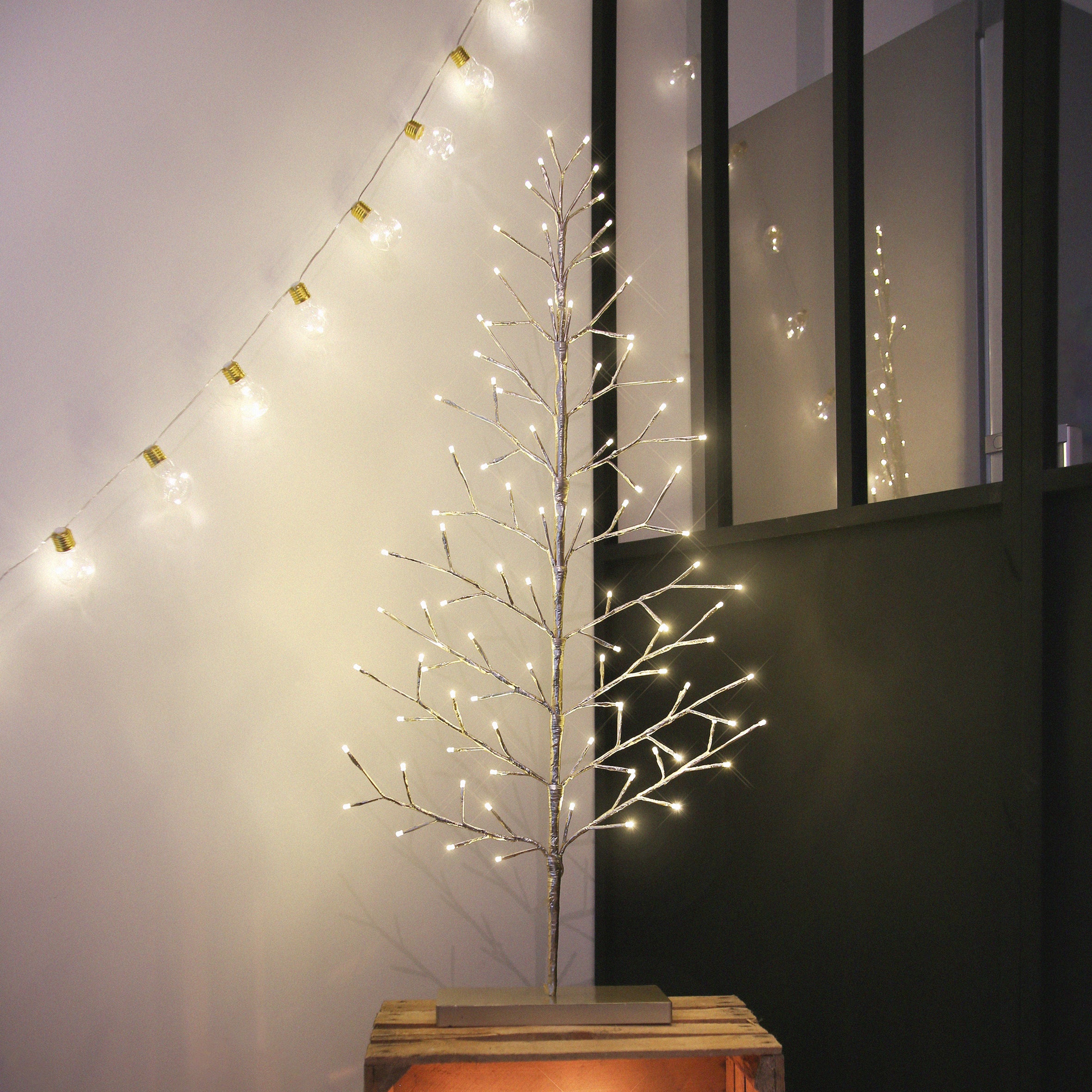 FLAT TREE - Sapin drapé or LED blanc chaud 1,20m | Leroy Merlin