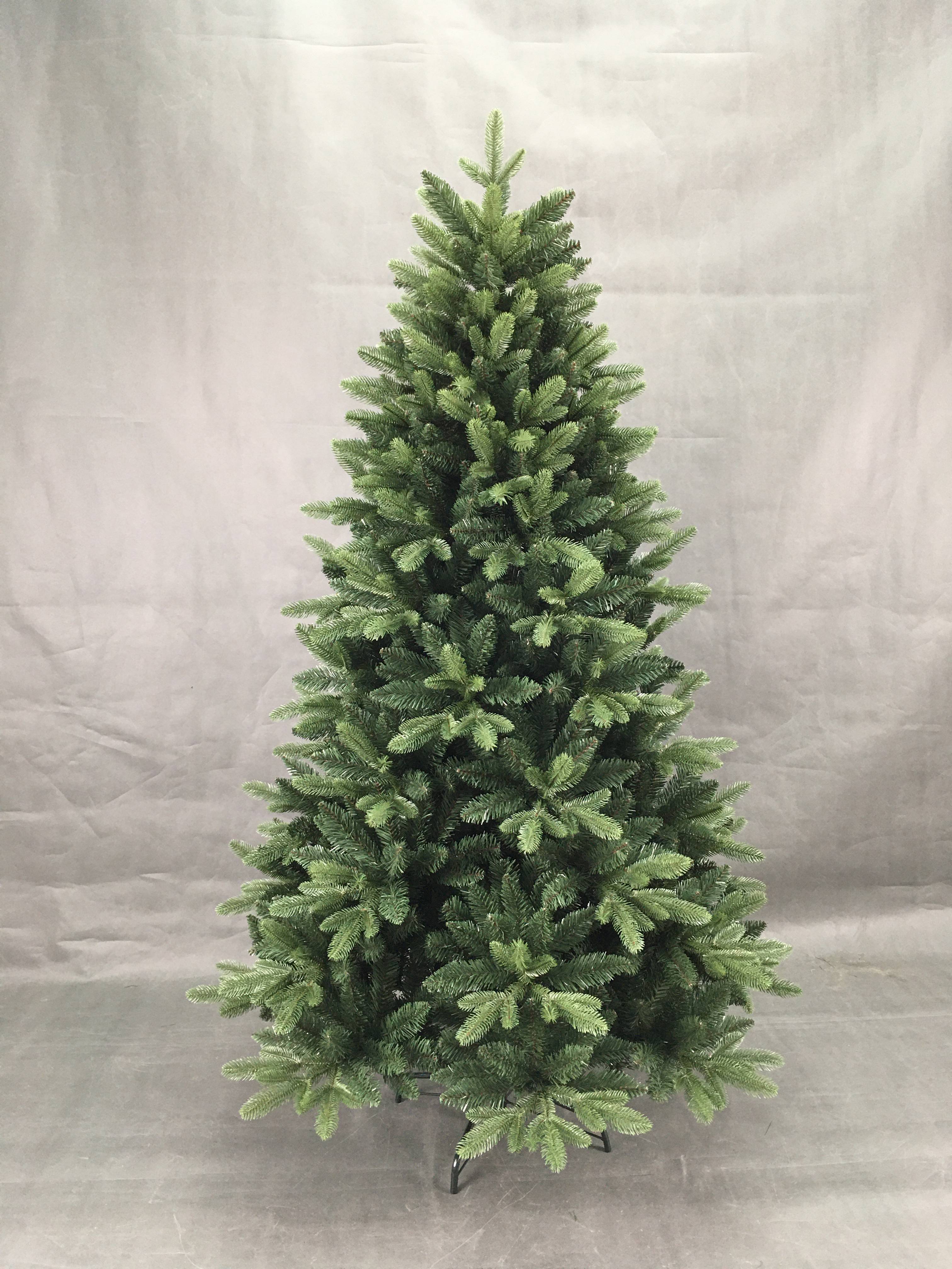 ARBOL DE NAVIDAD PE/PVC VILNA 180CM 976R 114D | Leroy Merlin