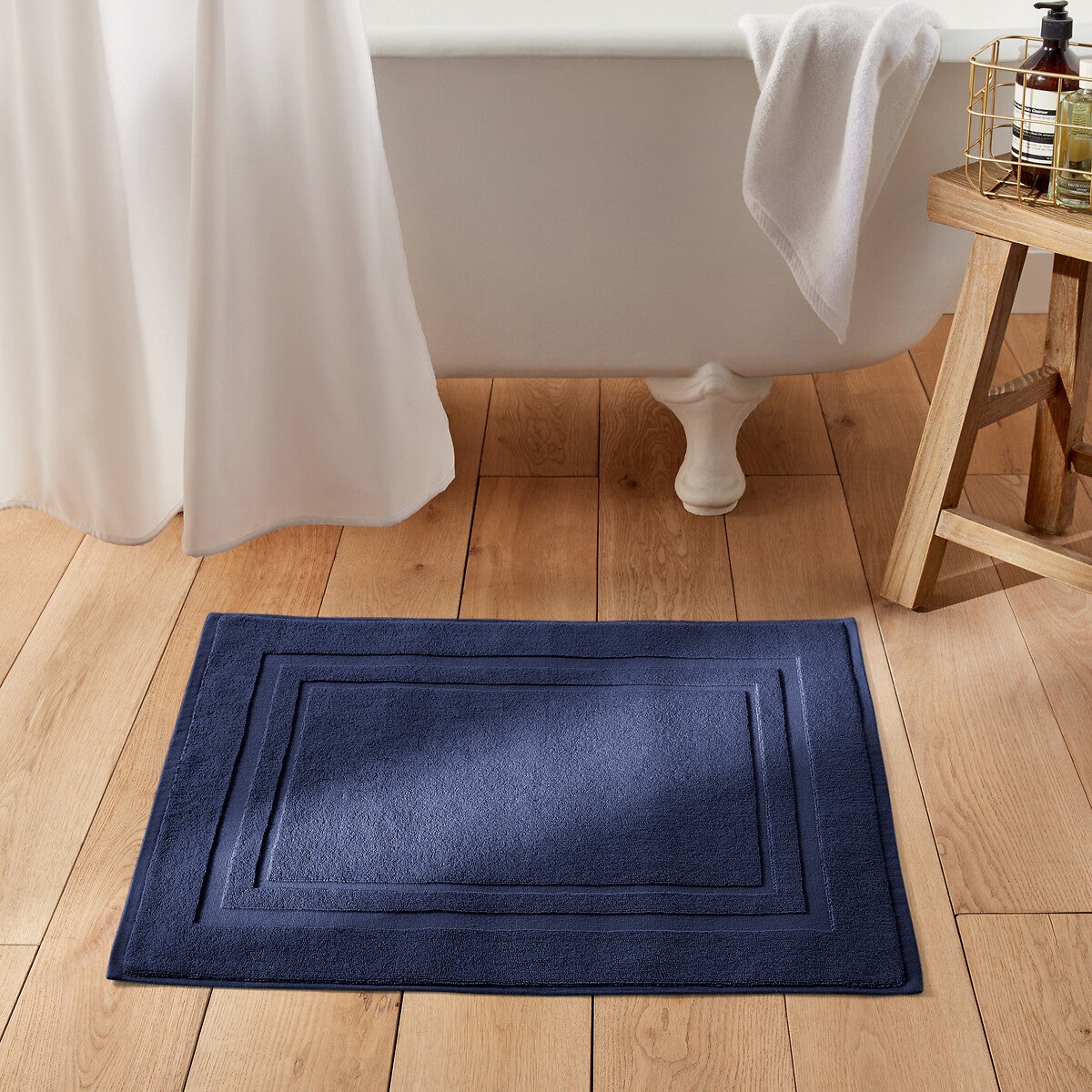 Tapis de bain 1100 g/m², Zavara - Bleu marine - 50 x 70 cm | Leroy Merlin