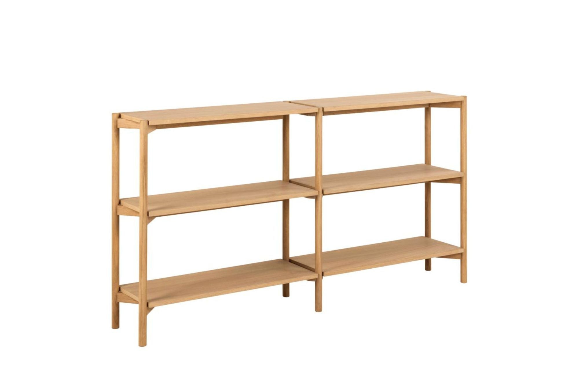 Bibliothèque basse scandinave en chêne clair 4 tablettes - BRENDA ...