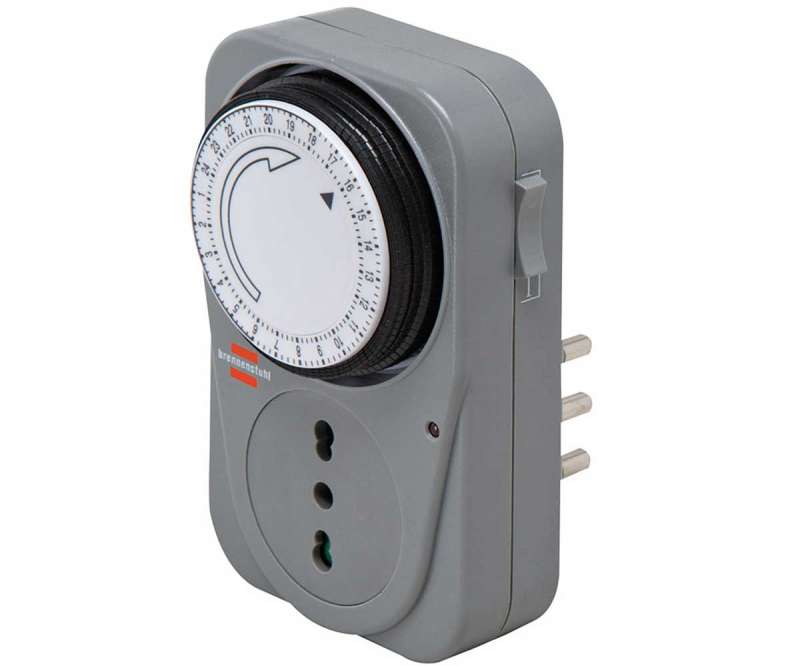 Presa bivalente con timer meccanico Brennenstuhl | Leroy Merlin