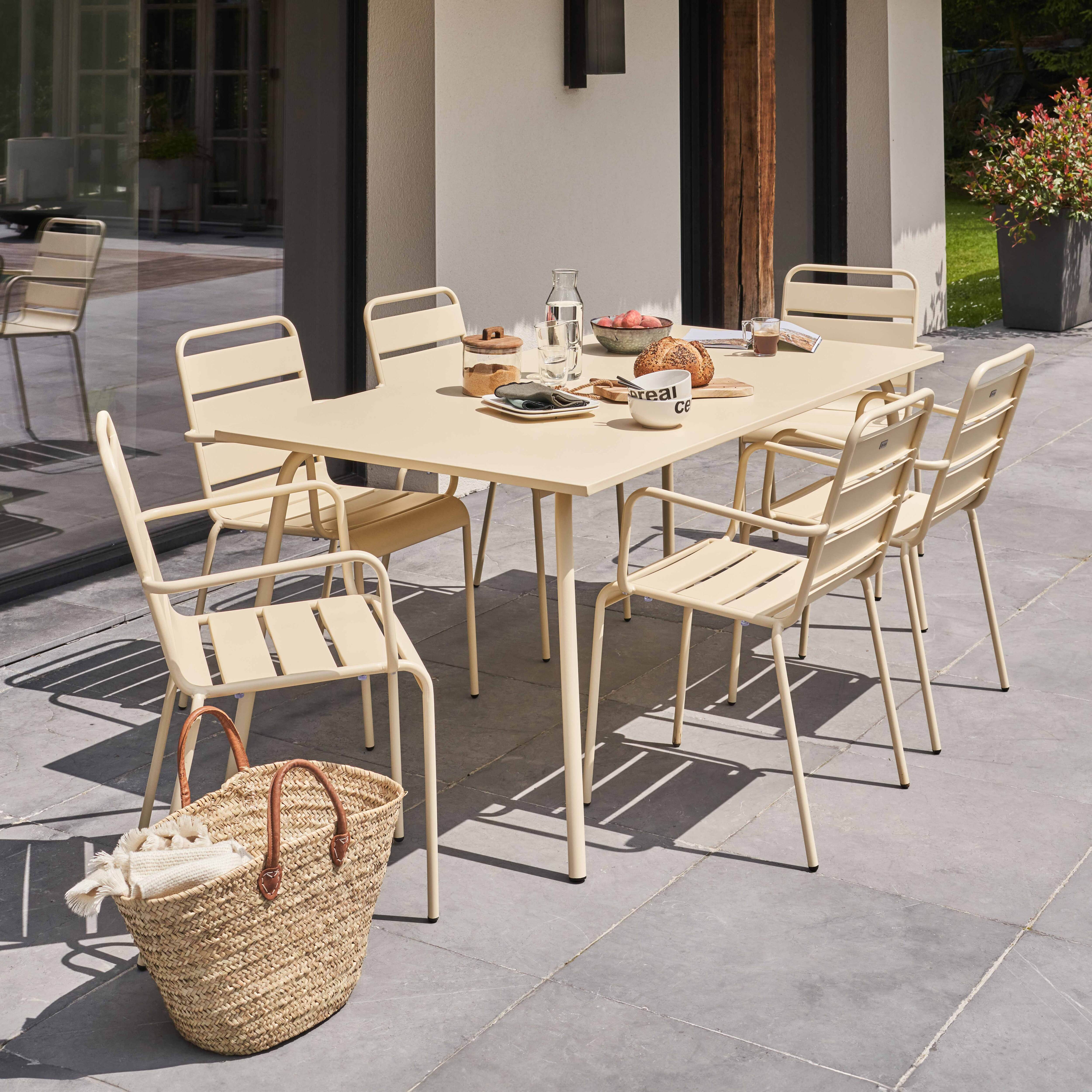 Ensemble table de jardin et 6 fauteuils en métal ivoire , Palavas ...
