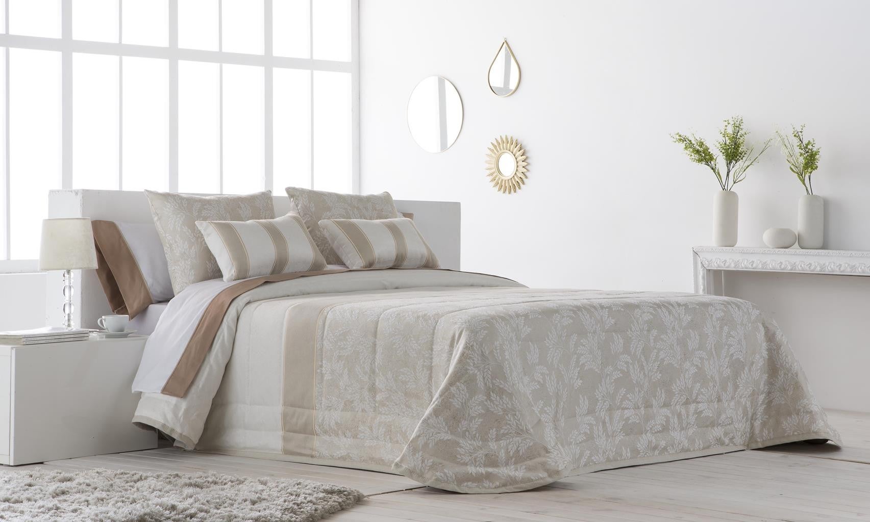 COLCHA BOUTI MODELO ALLURE JVR 260 CM. | Leroy Merlin