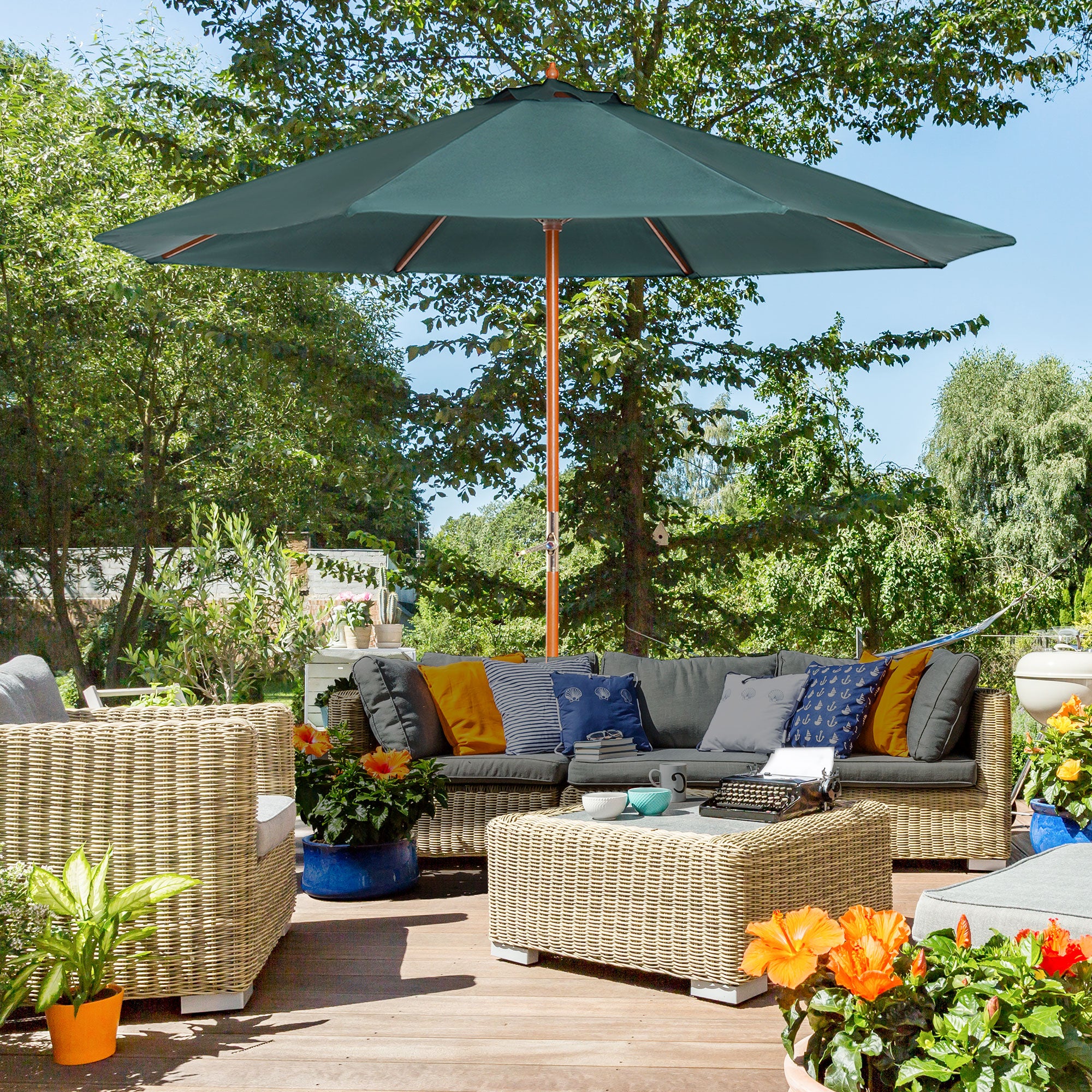 Parasol 270 cm x 250 cm, Parasol de plage à manivelle, Abri de jardin ...