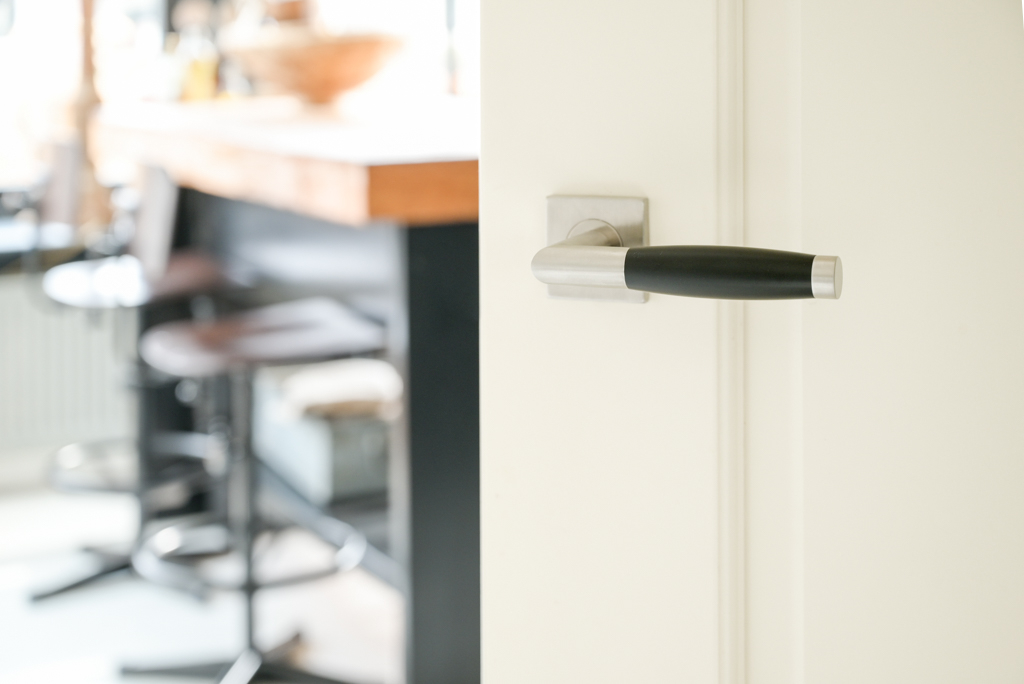 Wovar Poignée de porte Lavuzo Ascoli en acier inoxydable avec rosace ...